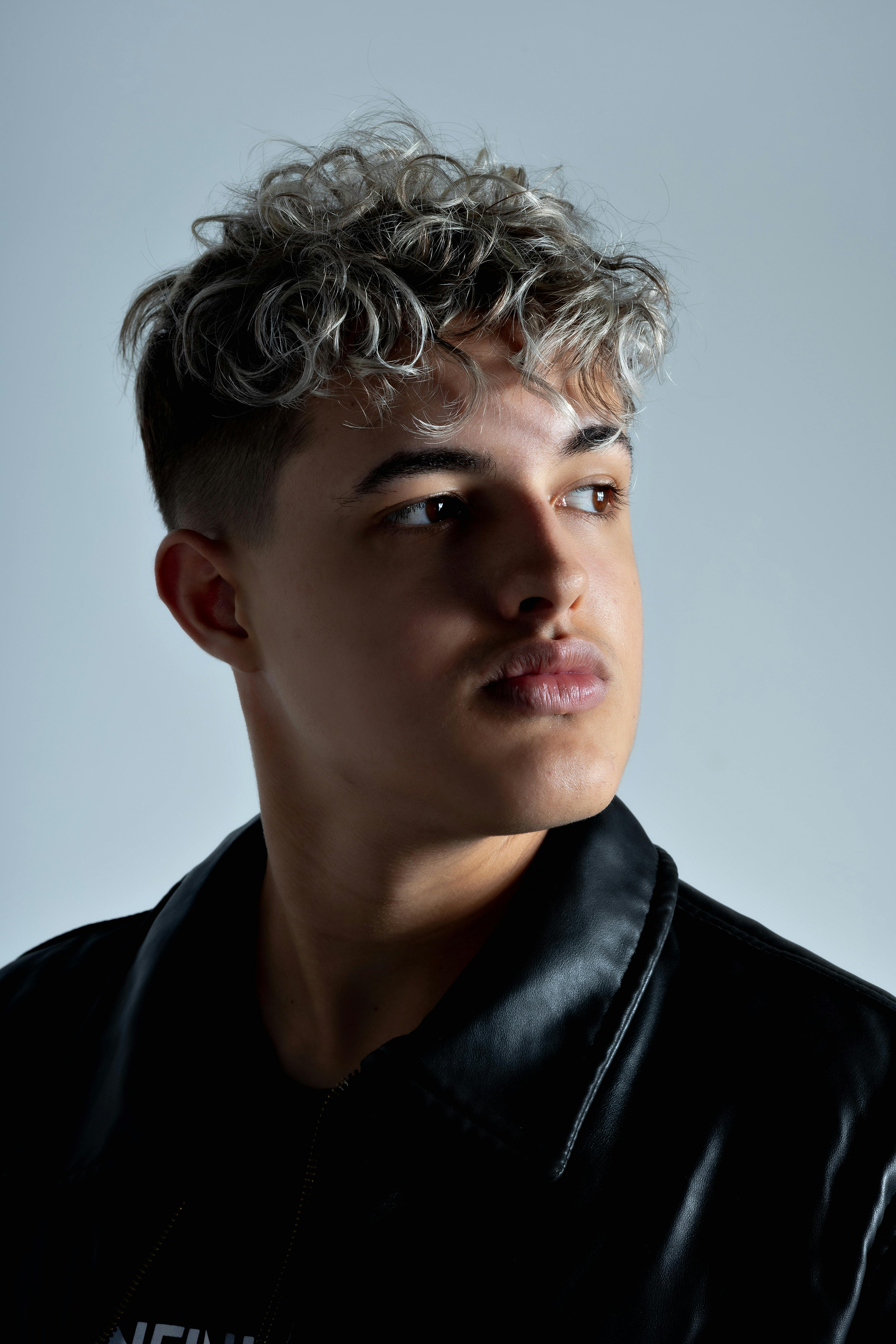 Personal Profile Photo Photos, Download The BEST Free Personal Profile ...