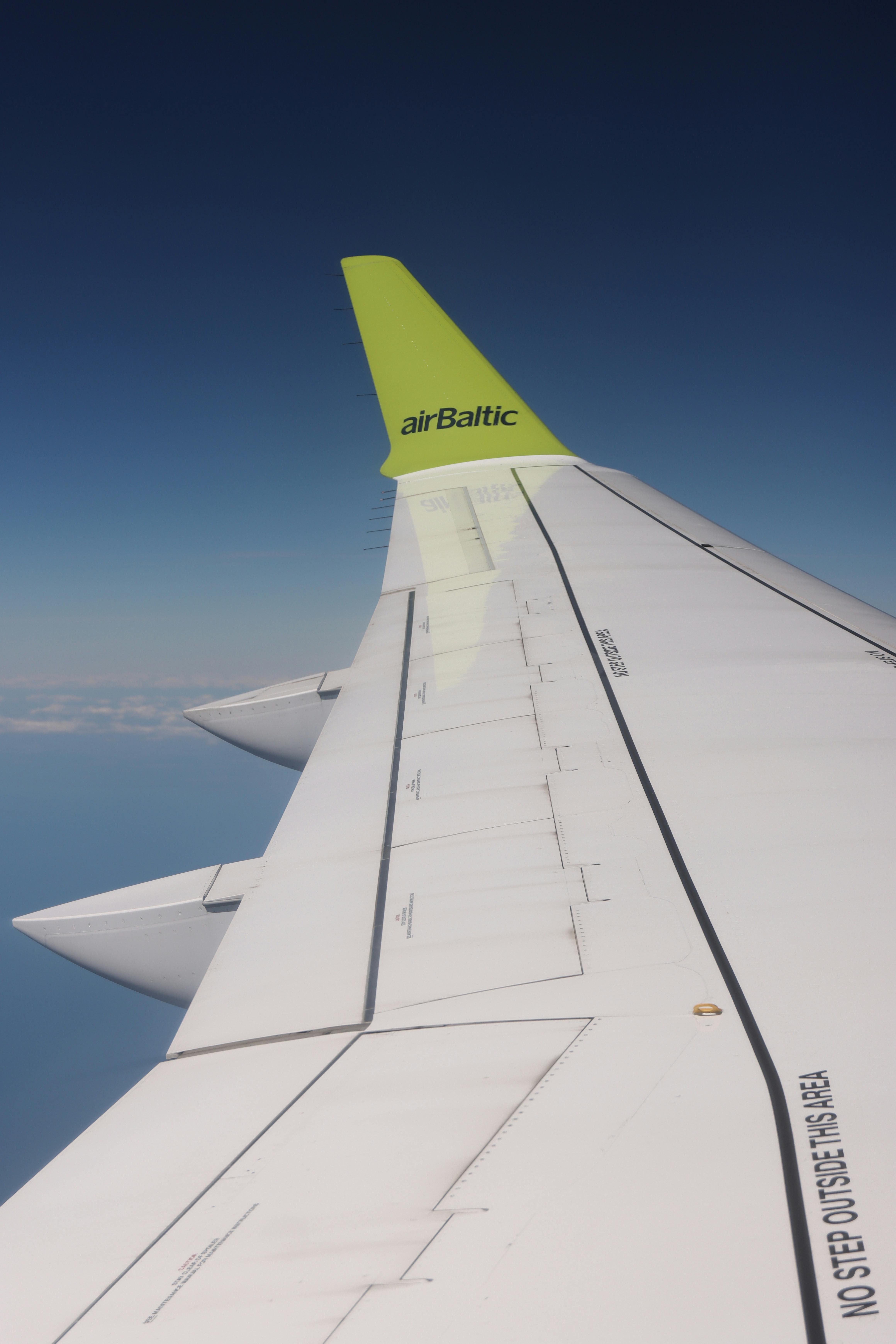 Aircraft Wing · Free Stock Photo