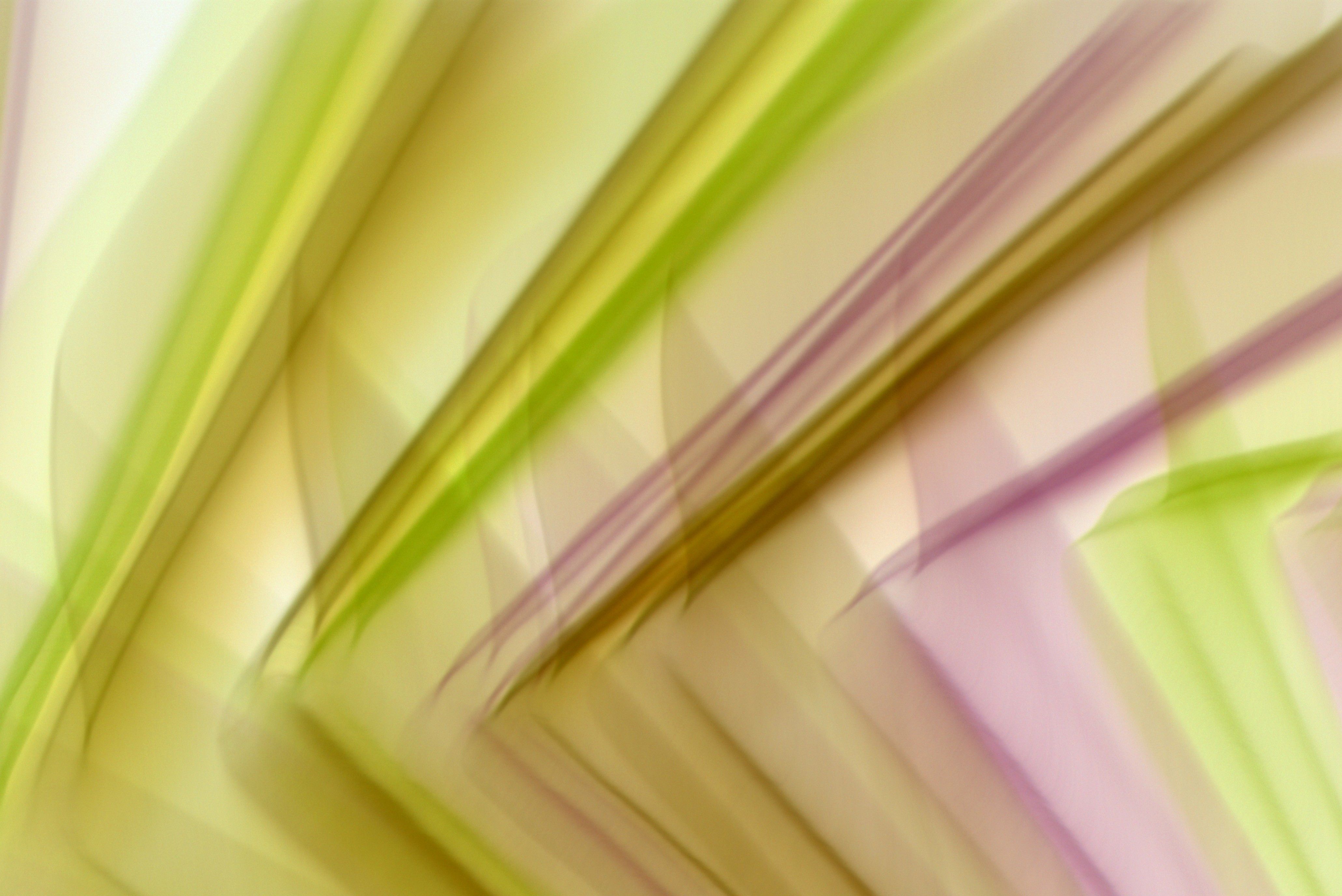 Abstract background with green and yellow lines · Free Stock Photo