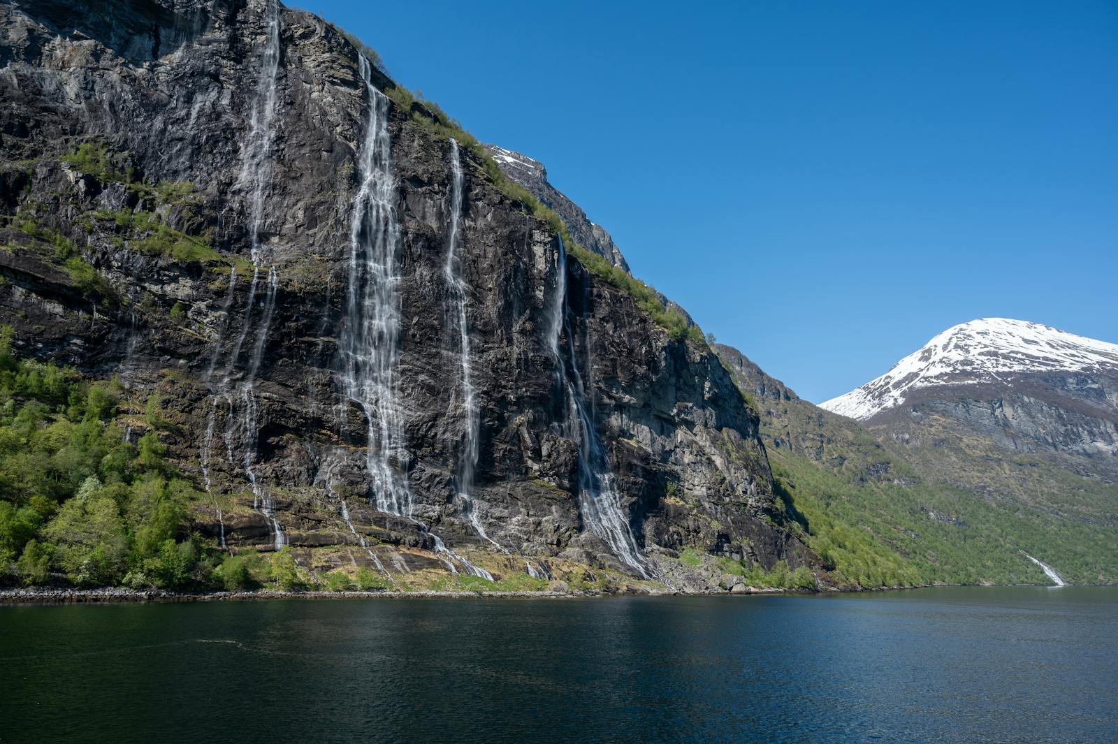 Big Waterfall View Photos, Download The BEST Free Big Waterfall View ...