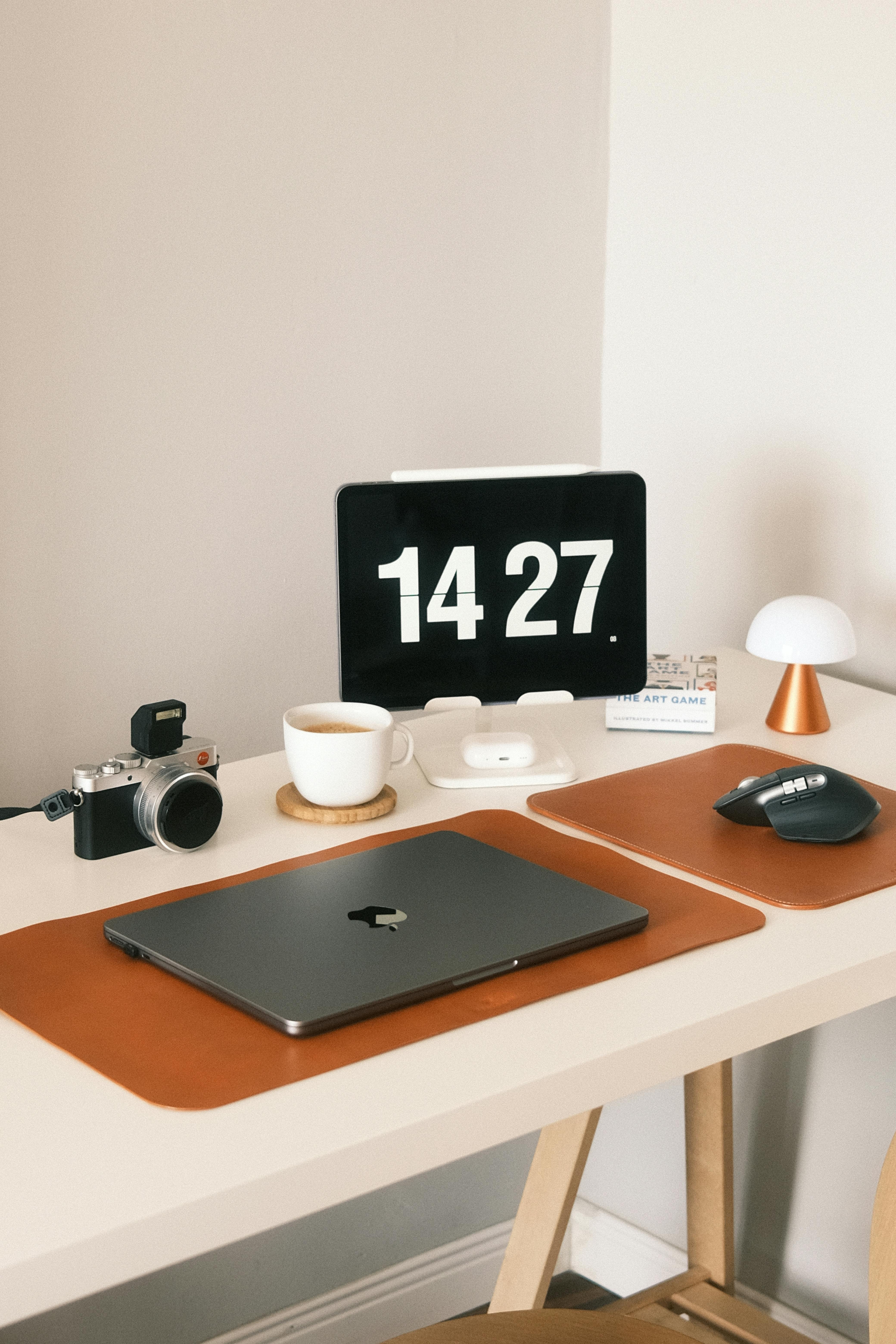 30,000+ Best Desk Photos · 100% Free Download · Pexels Stock Photos
