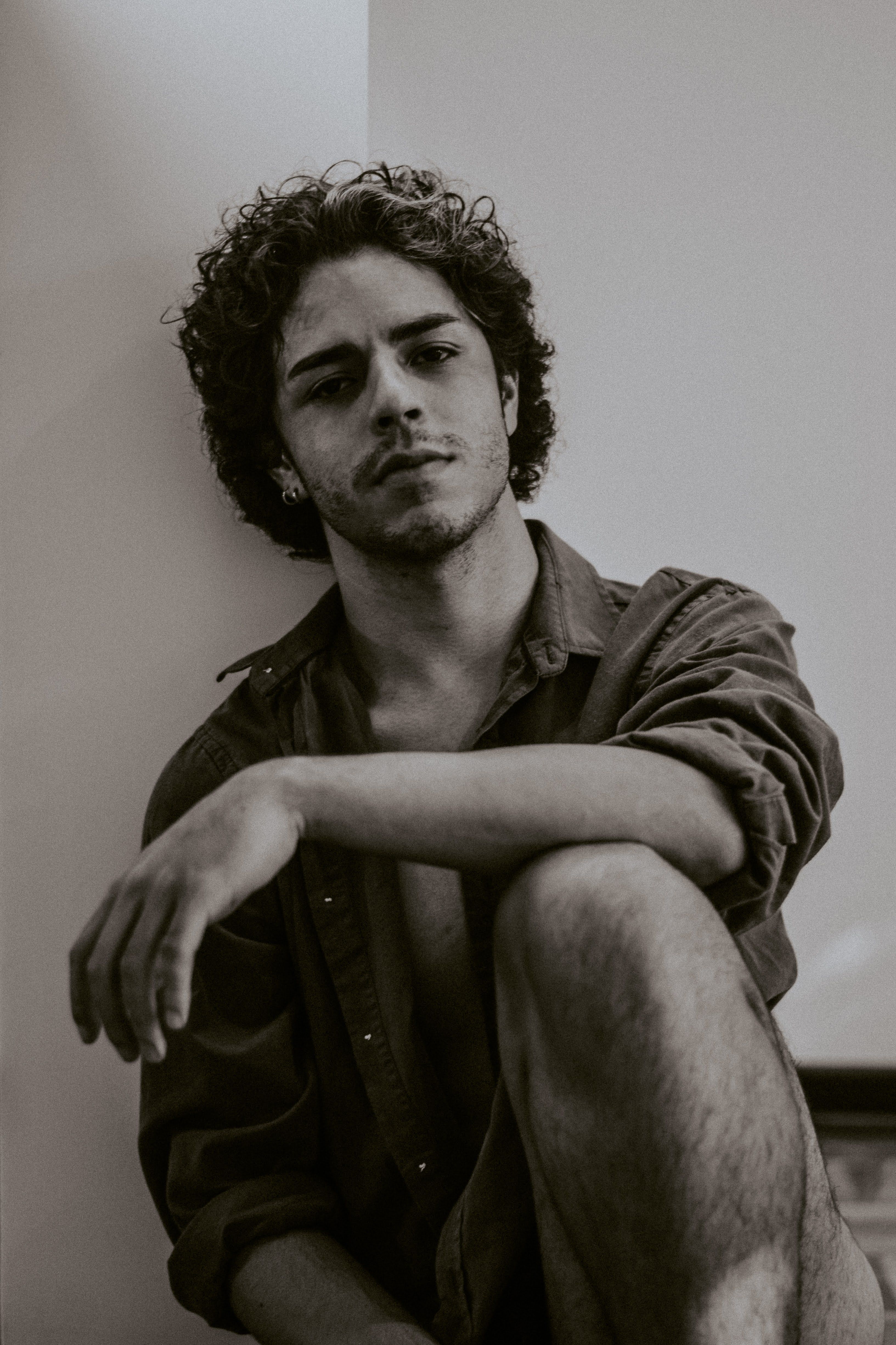 Portraits Of People Thoughtful Mood Photos, Download The BEST Free ...