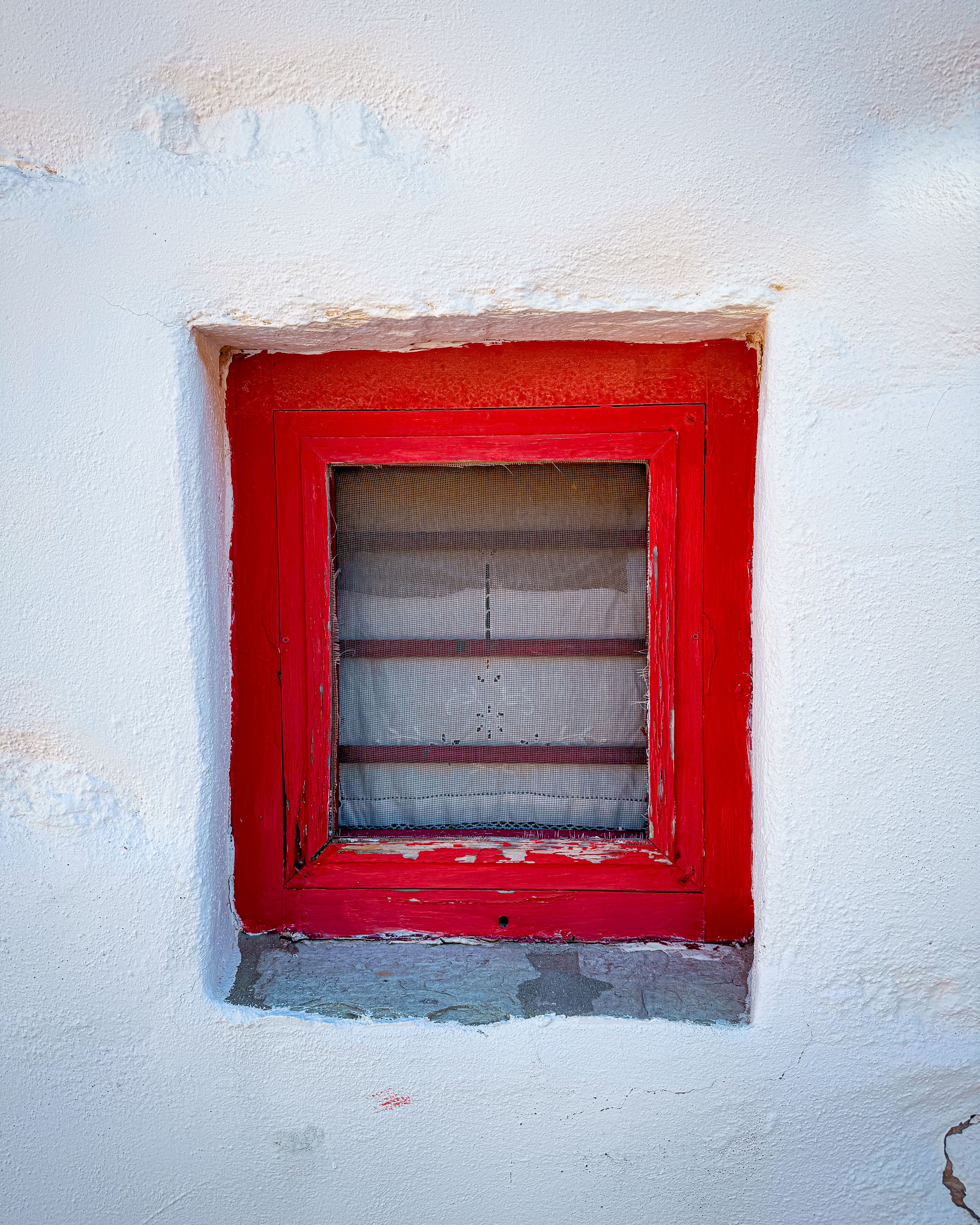red wooden window frame · Free Stock Photo