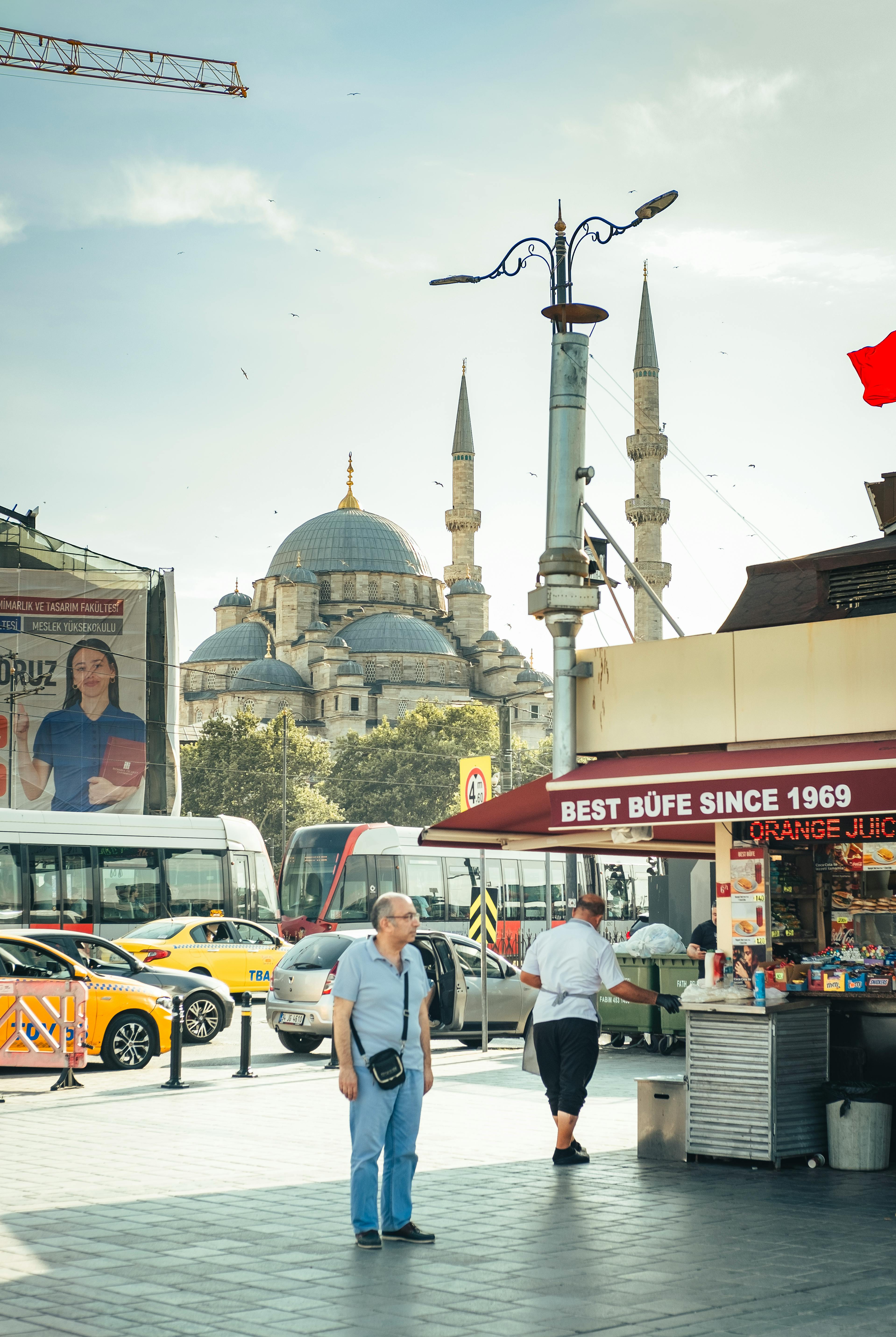 Silver Mosque Photos, Download The BEST Free Silver Mosque Stock Photos ...