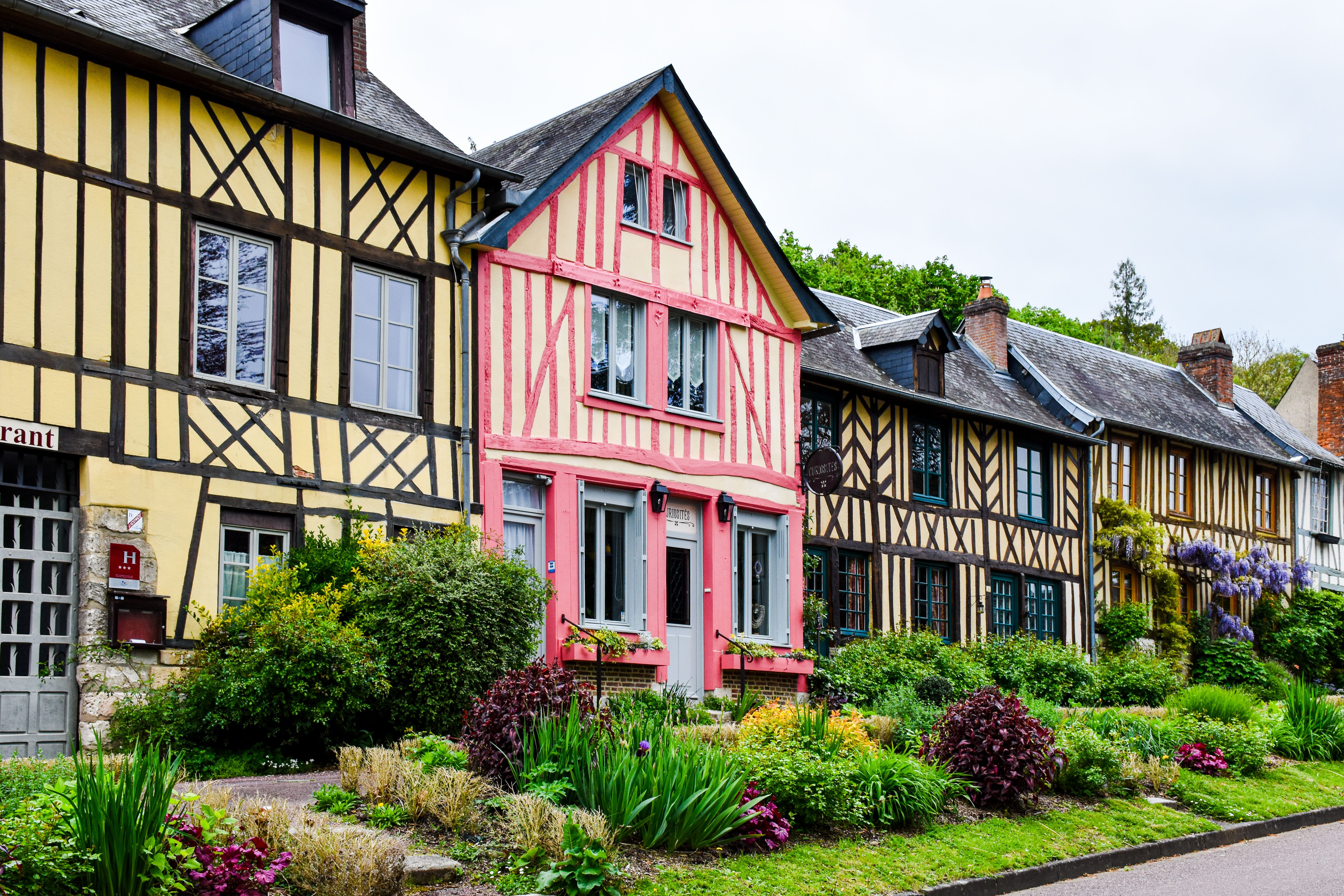 A row of colorful houses in france · Free Stock Photo