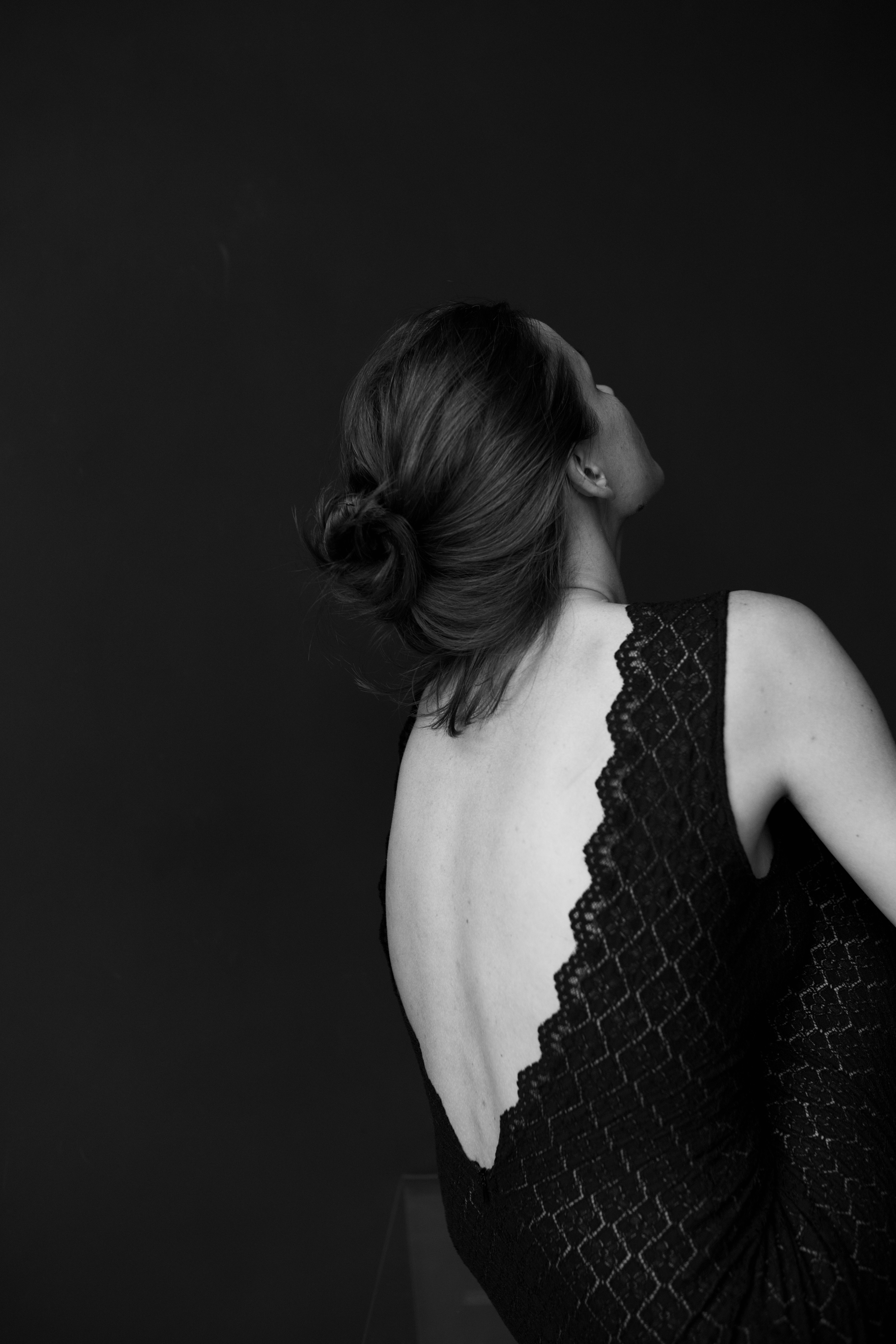 Bath Woman Back Silhouette Photos, Download The BEST Free Bath Woman ...