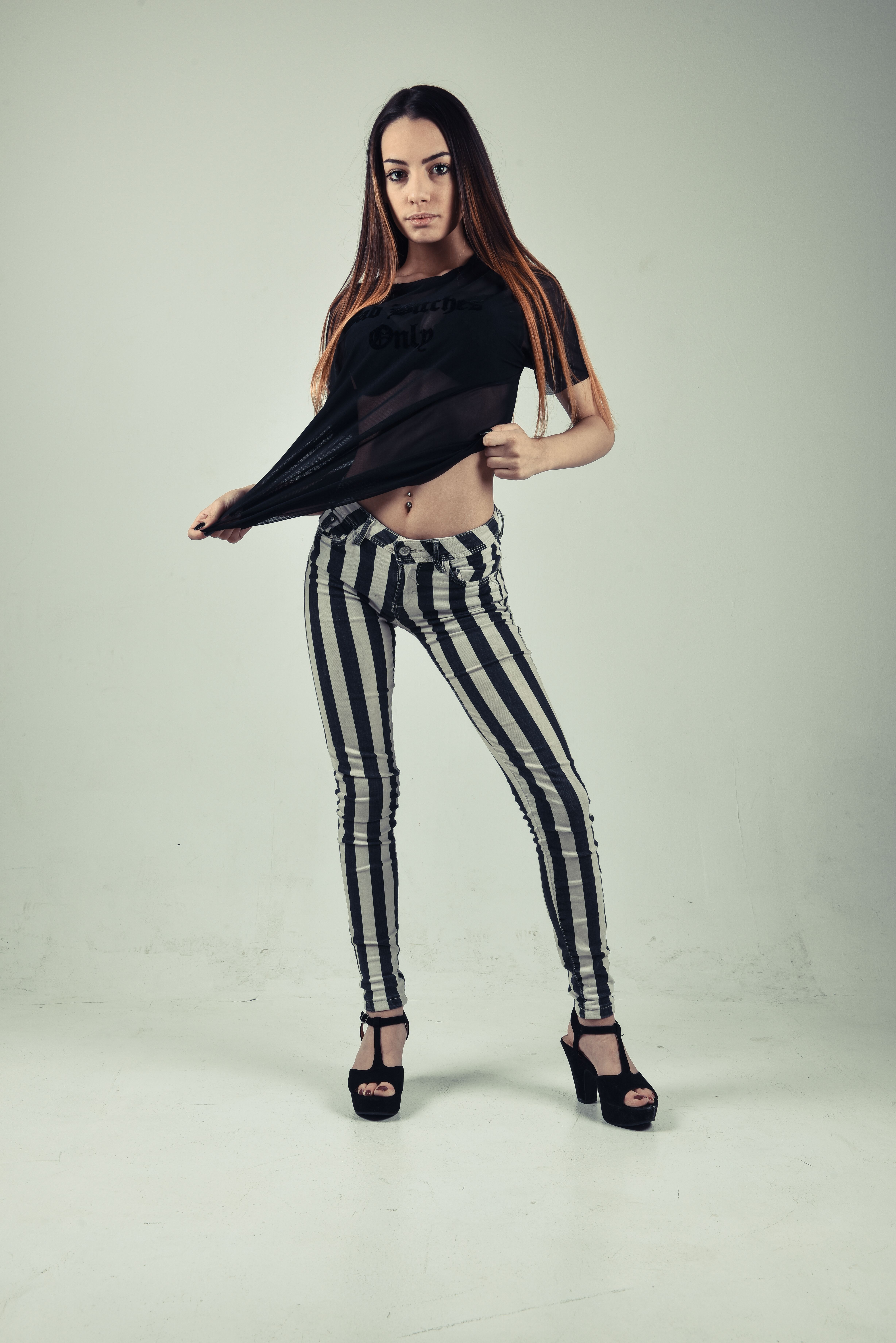 Fashion Model Pose Photos, Download The BEST Free Fashion Model Pose ...