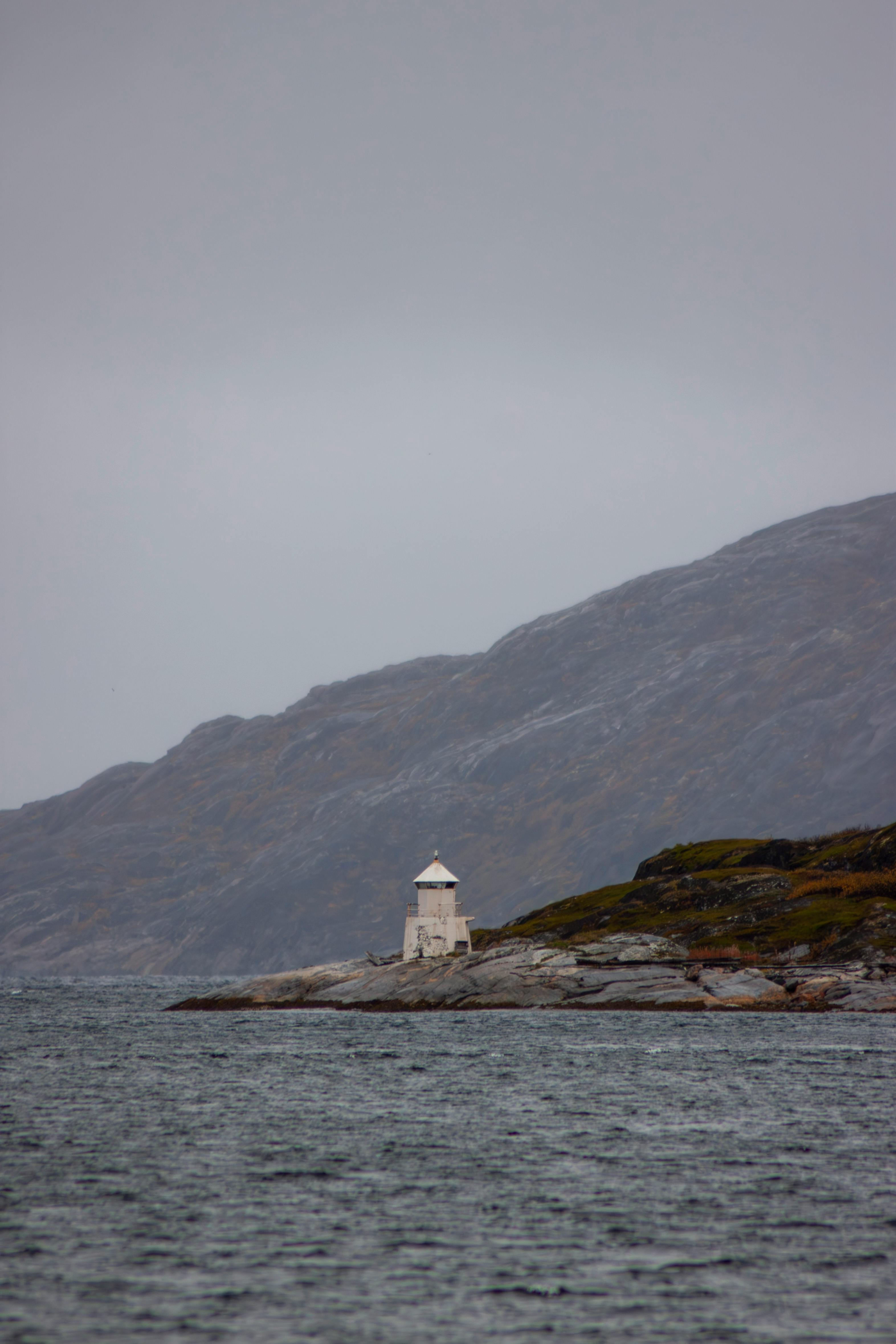 Watchtower Edge Photos, Download The BEST Free Watchtower Edge Stock ...