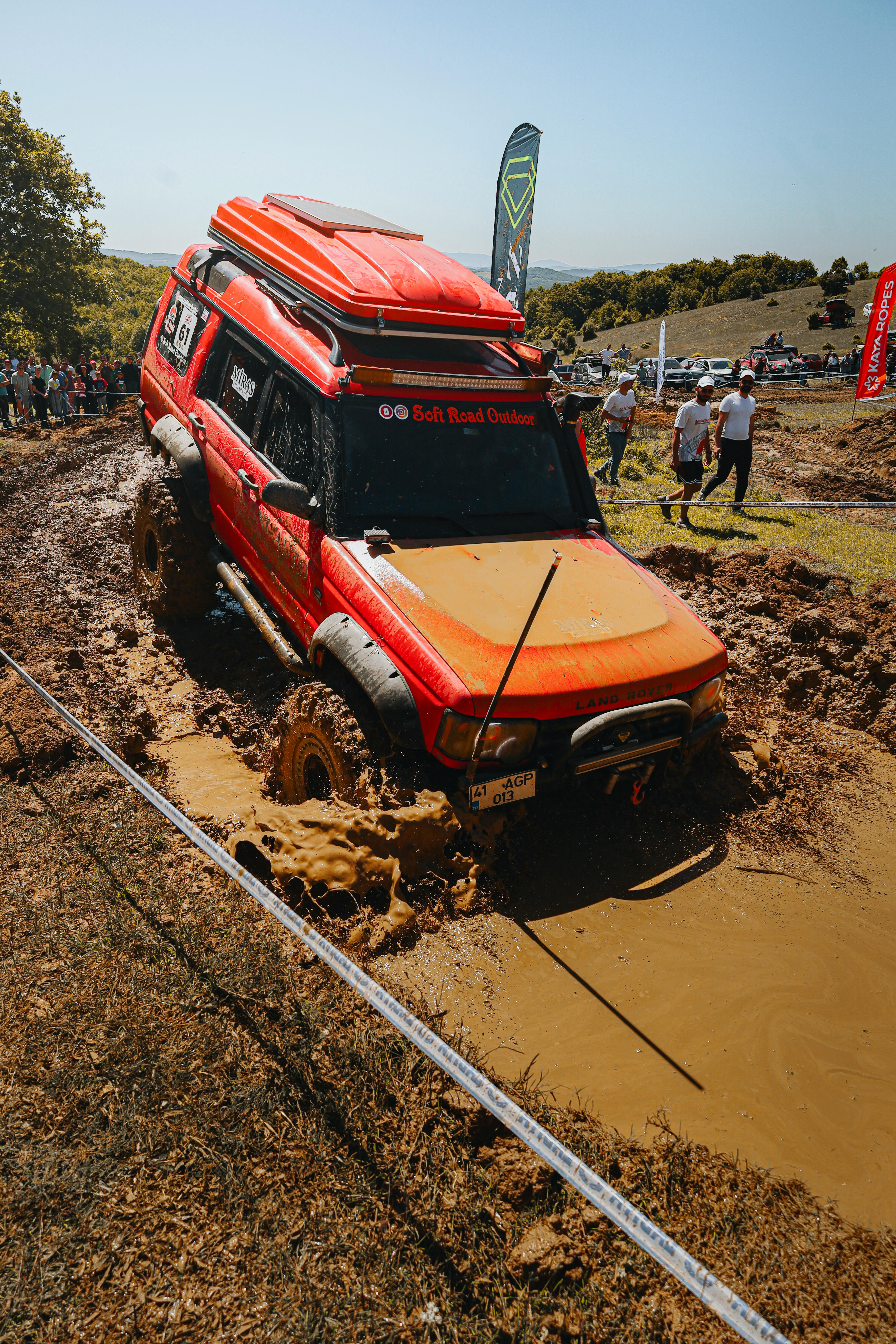 Jeep Car Racing Photos, Download The BEST Free Jeep Car Racing Stock ...