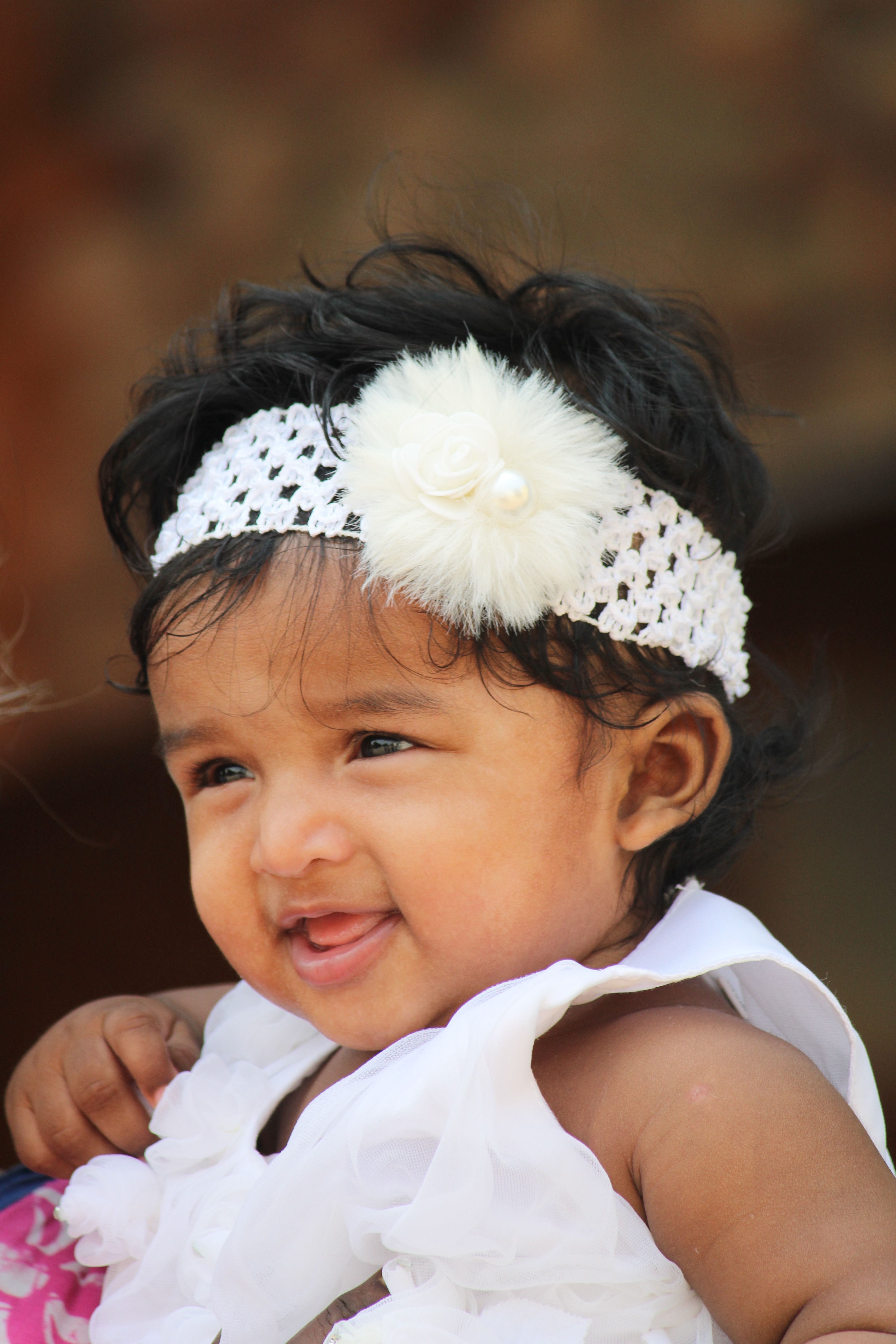Baby girl · Free Stock Photo