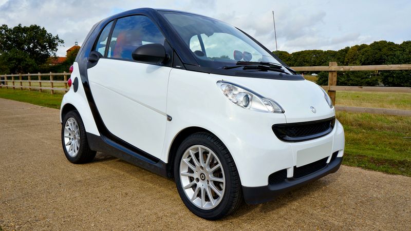 Smart Car Photos, Download The BEST Free Smart Car Stock Photos & HD Images