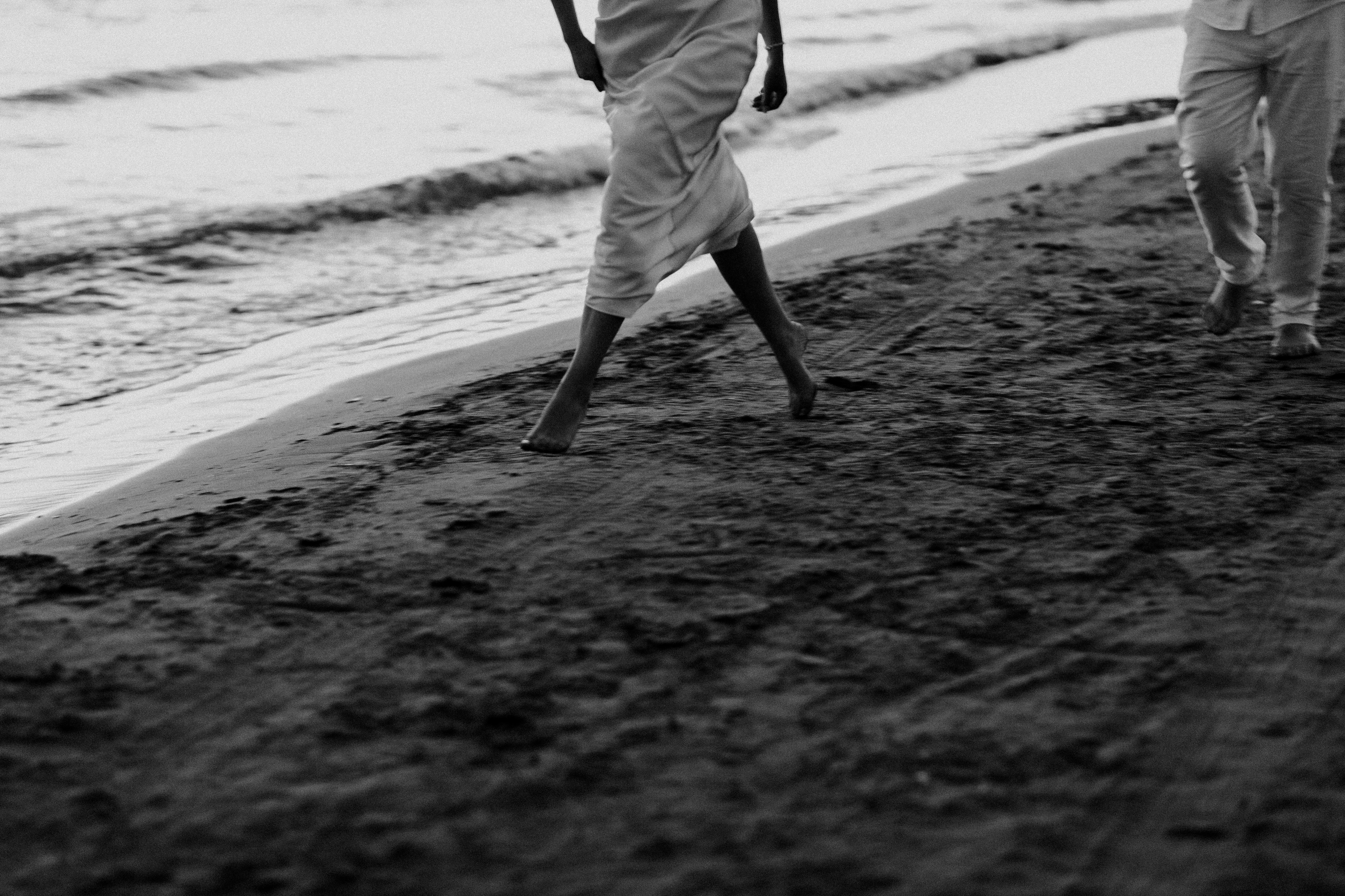 Female Footsteps Photos, Download The BEST Free Female Footsteps Stock ...