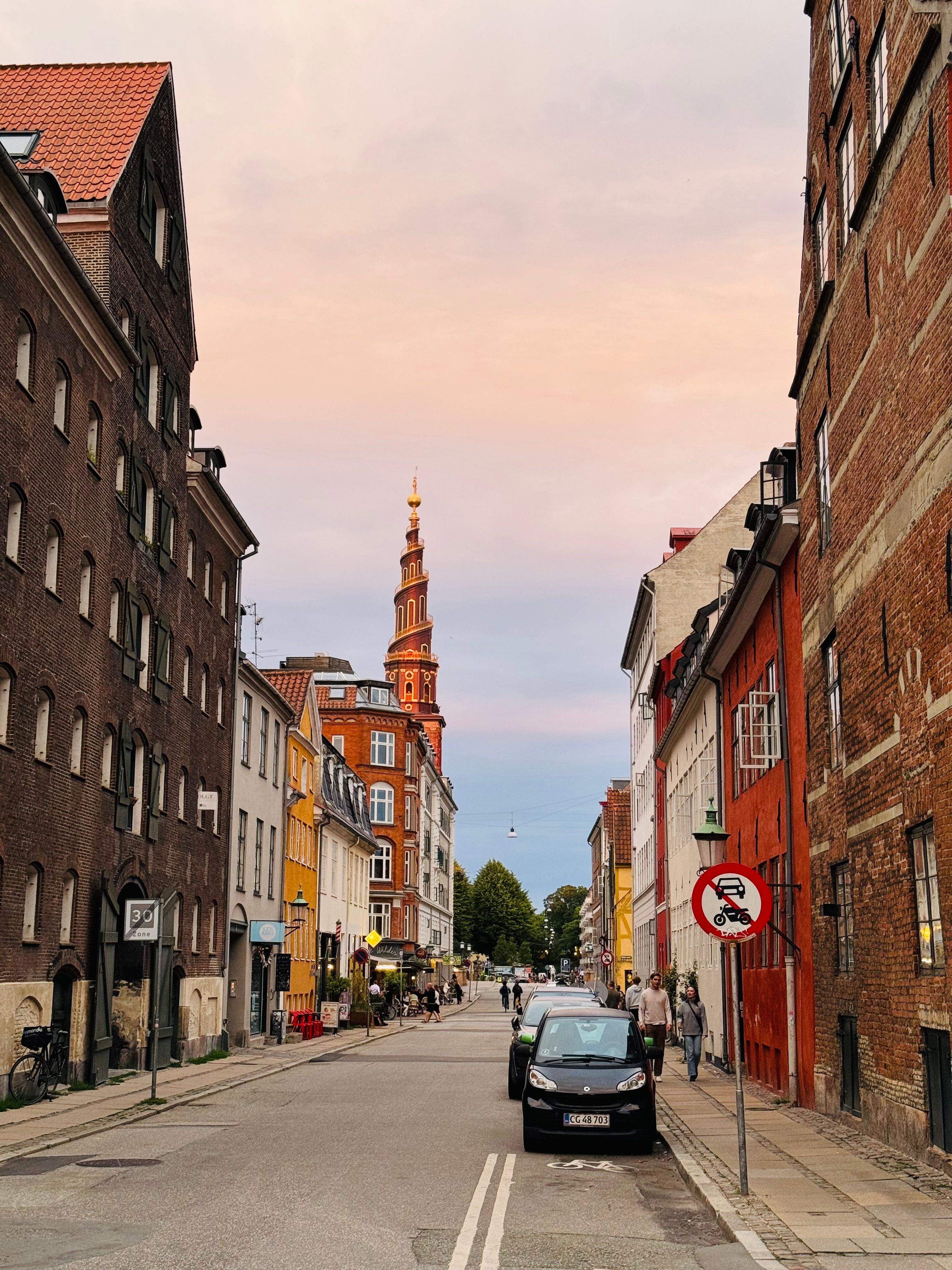 beautiful buildings · Free Stock Photo