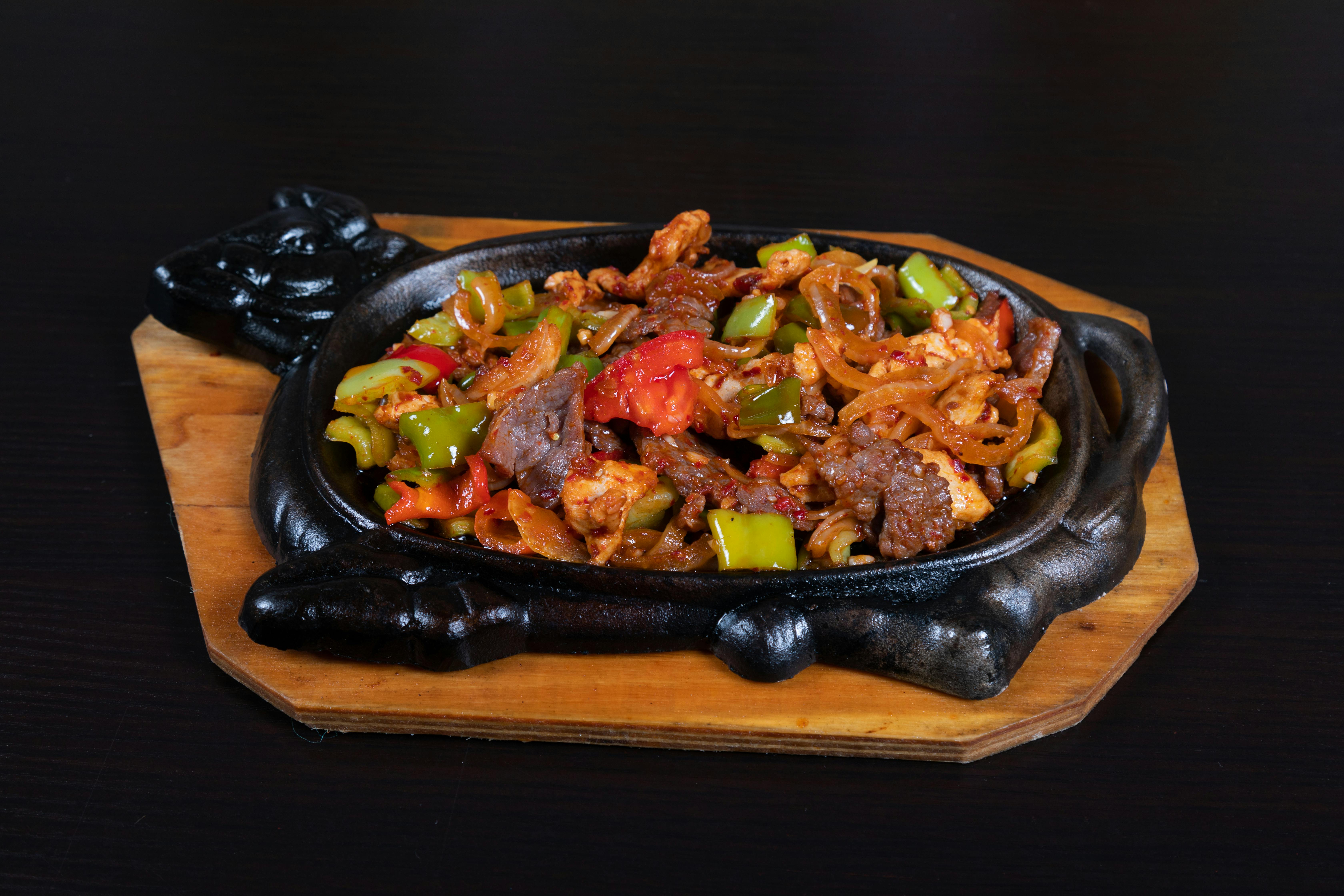 Sizzler Cooking Restaurant Photos, Download The BEST Free Sizzler ...