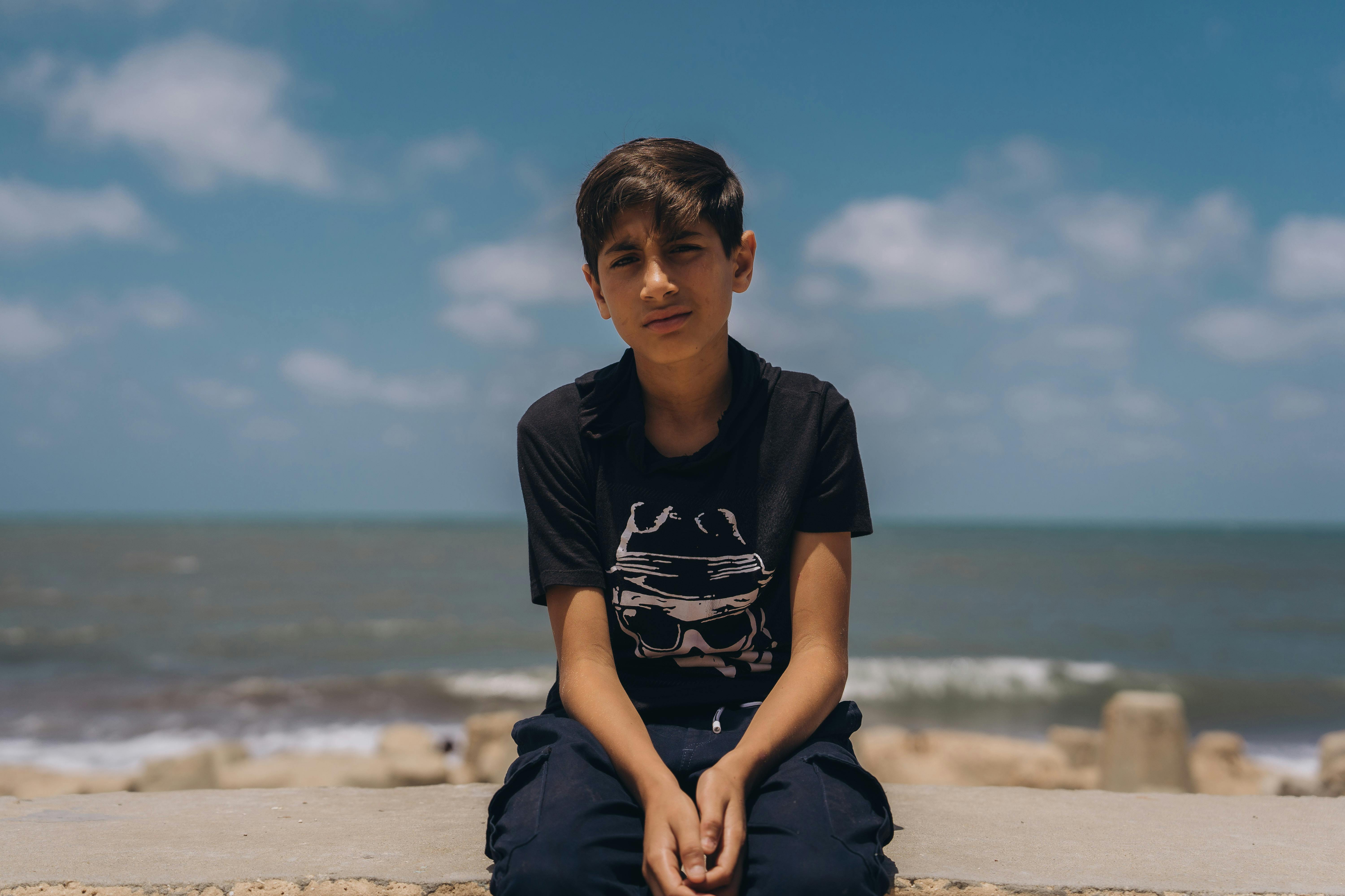 Boys Wallpaper Sad Photos, Download The BEST Free Boys Wallpaper Sad ...