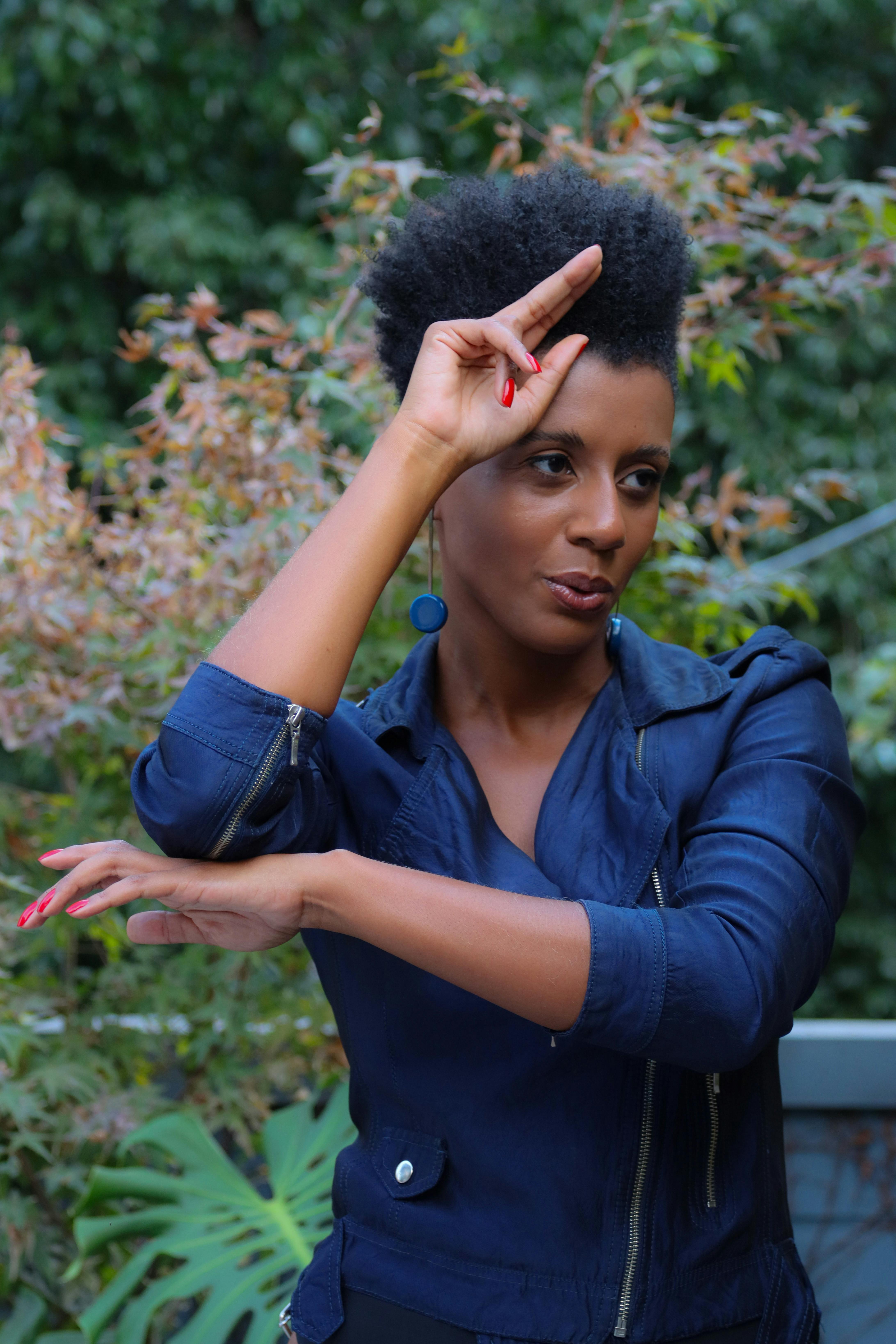 Profile Of A Model With Green Jacket Photos, Download The BEST Free ...