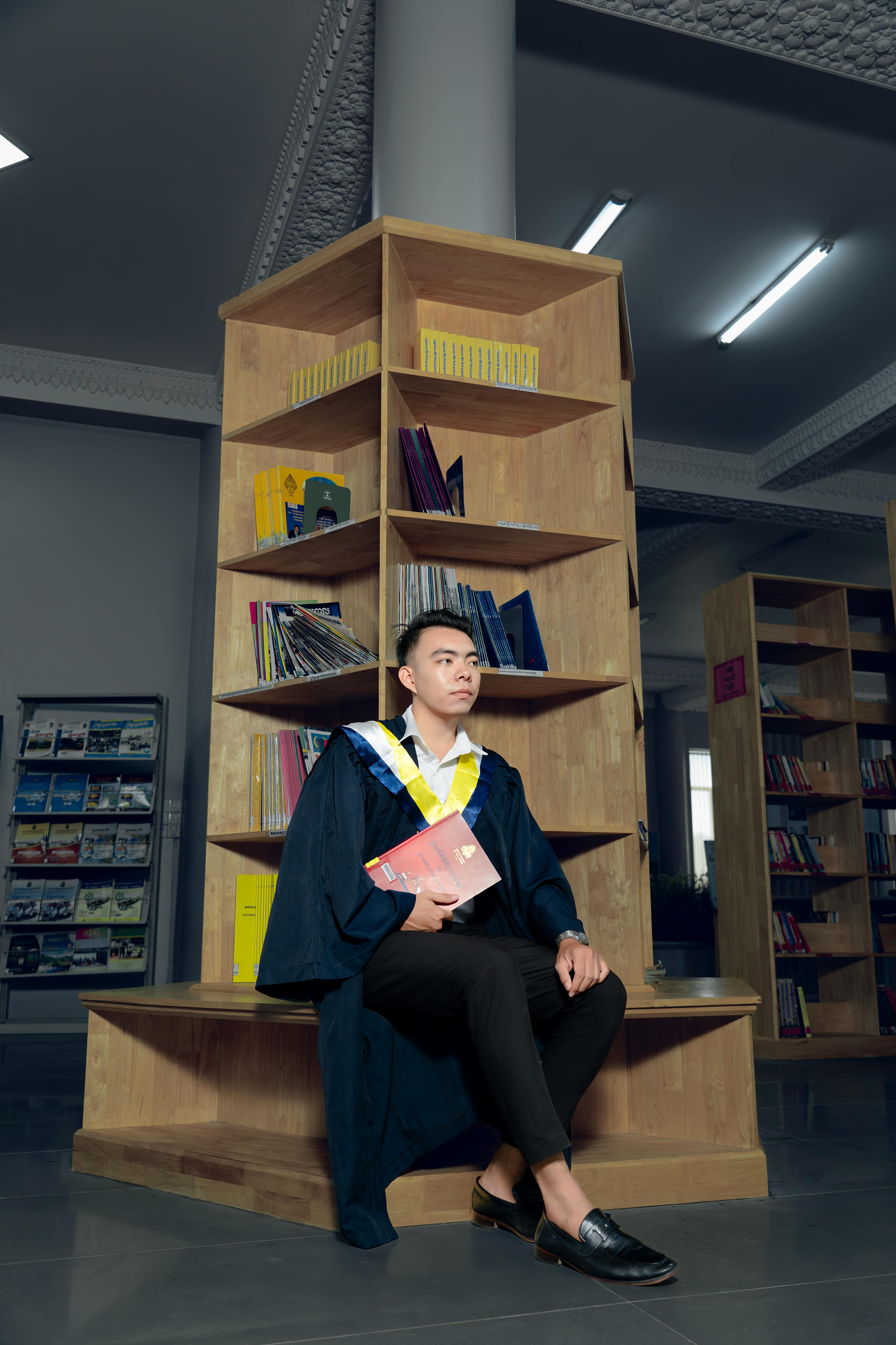 Official Backdrop Graduation Book Rak Photos, Download The BEST Free ...