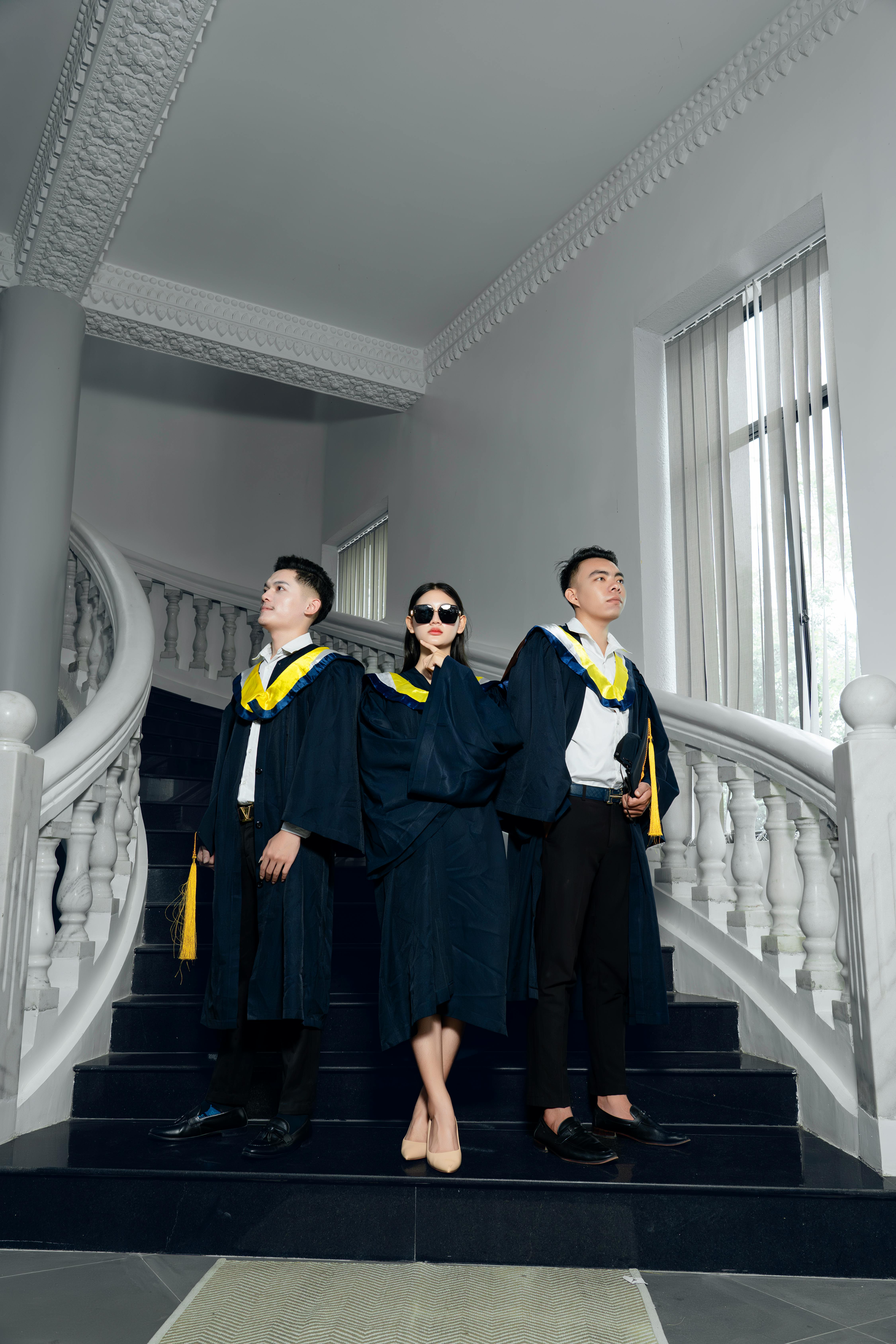 Foto de stock gratuita sobre académico, adentro, adultos jovenes ...