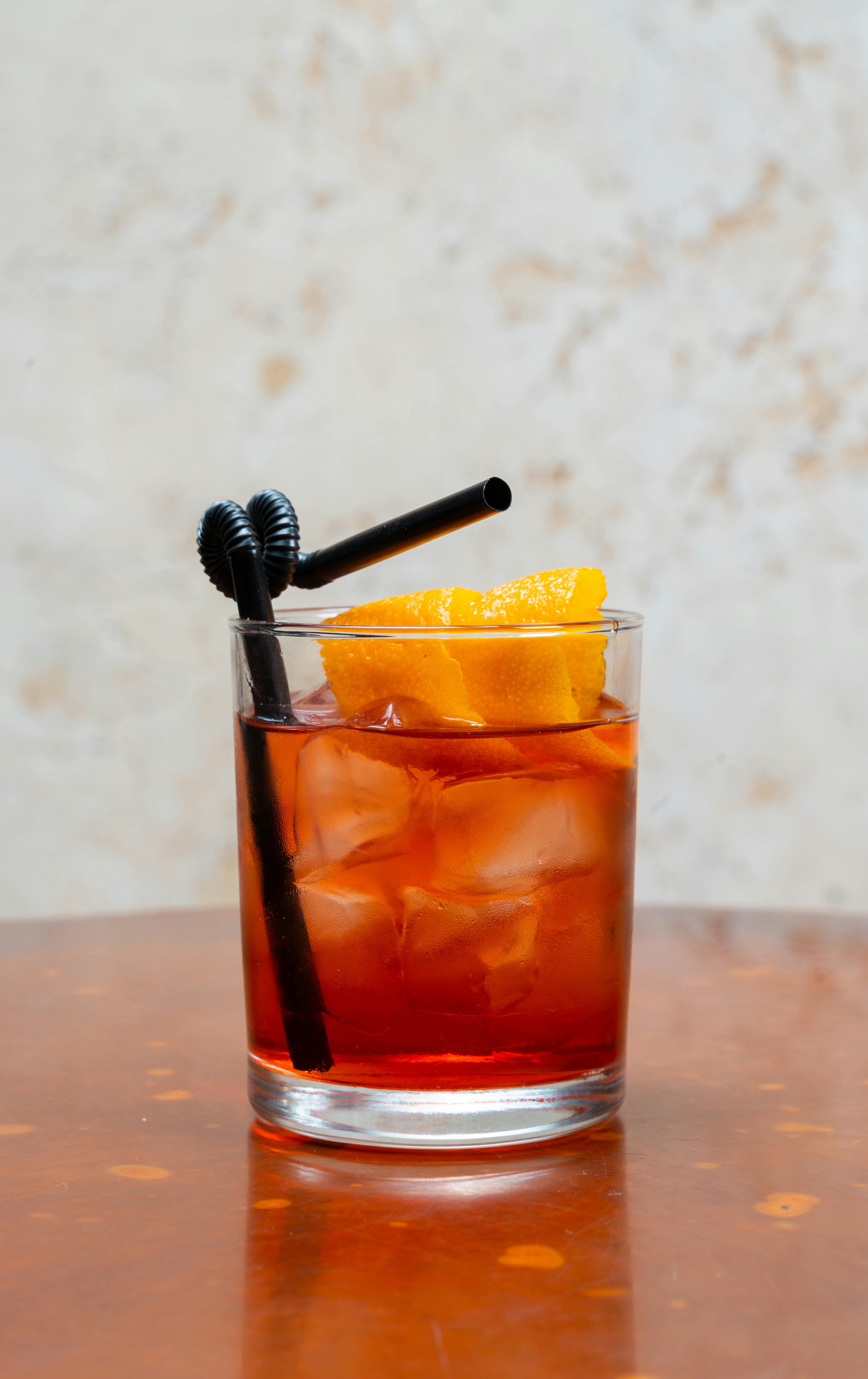 Foto profissional gratuita de #interior, adorno, álcool, alcoólatra ...