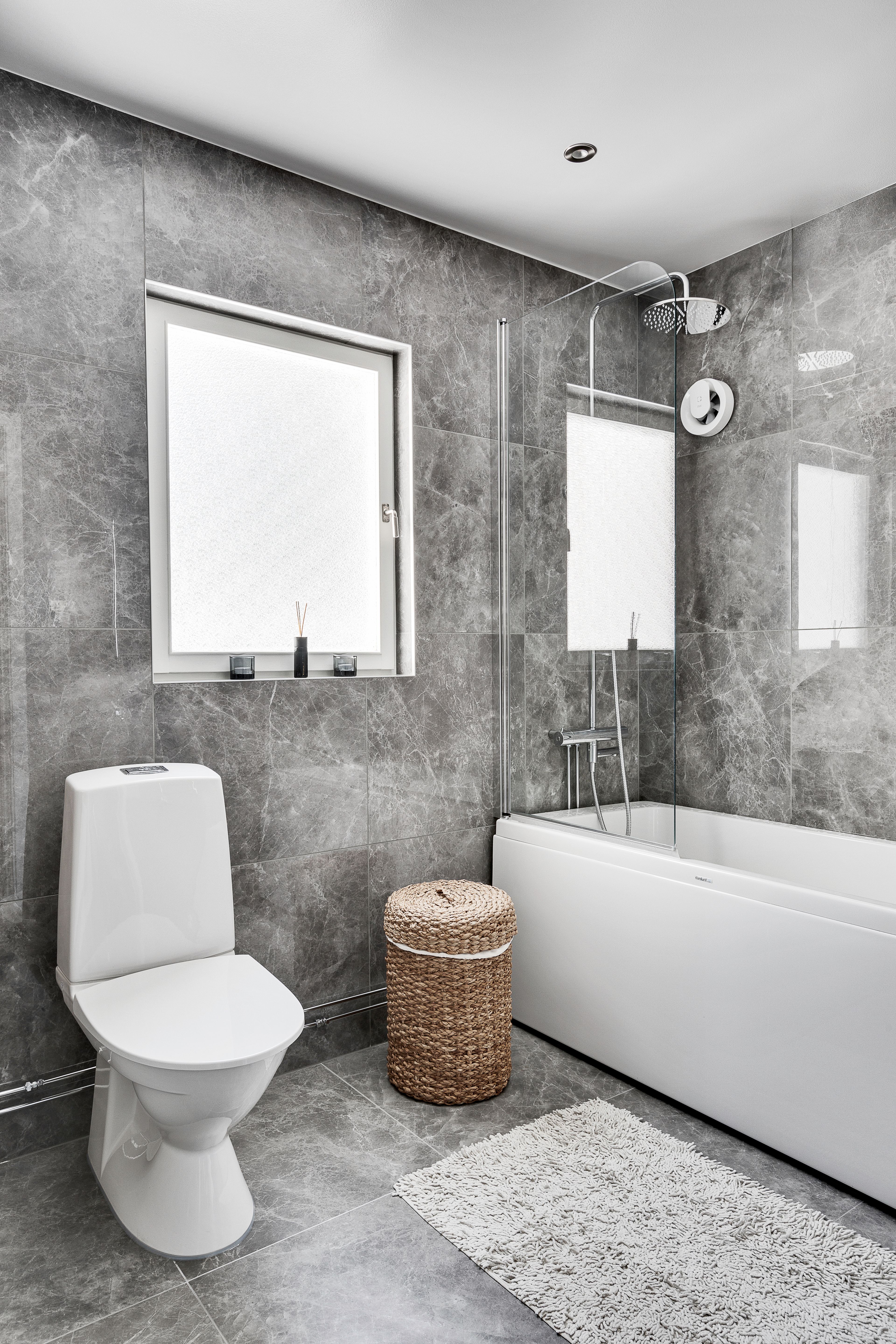 Sort Toilet Photos, Download The BEST Free Sort Toilet Stock Photos ...