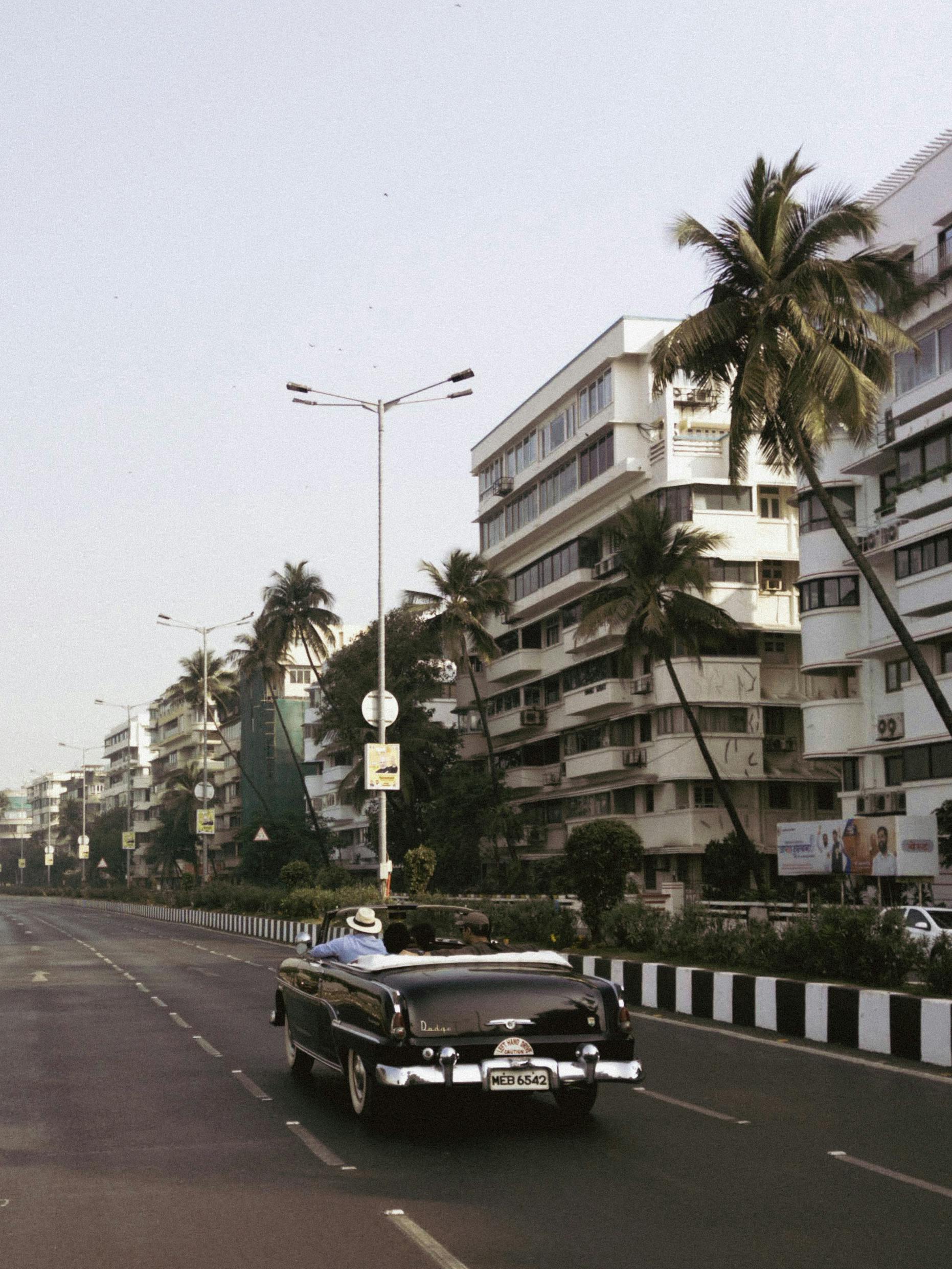 Vintage car With the aesthetic of old bombay · Free Stock Photo
