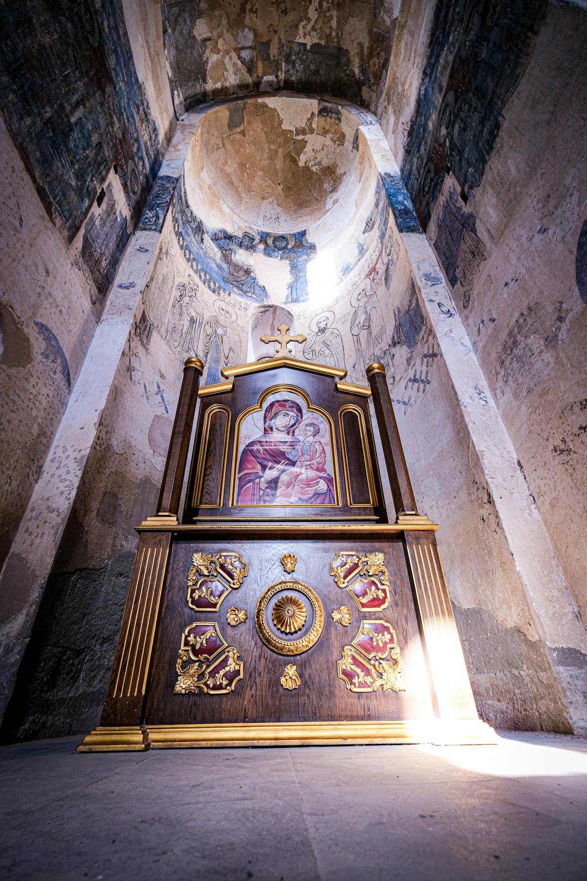 Holy Cross Photos, Download The BEST Free Holy Cross Stock Photos & HD ...