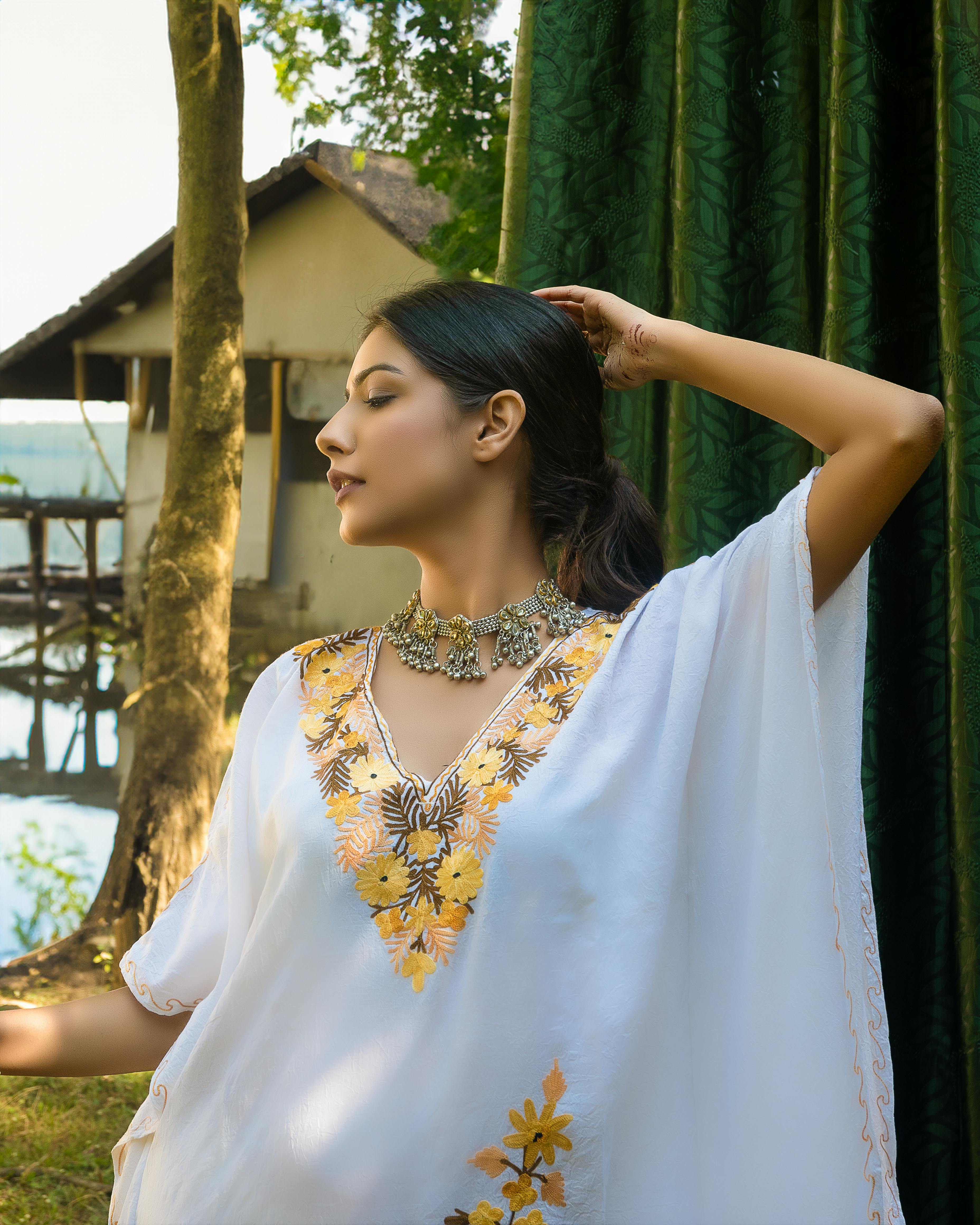 model,model girl,model face,model photoshoot · Free Stock Photo