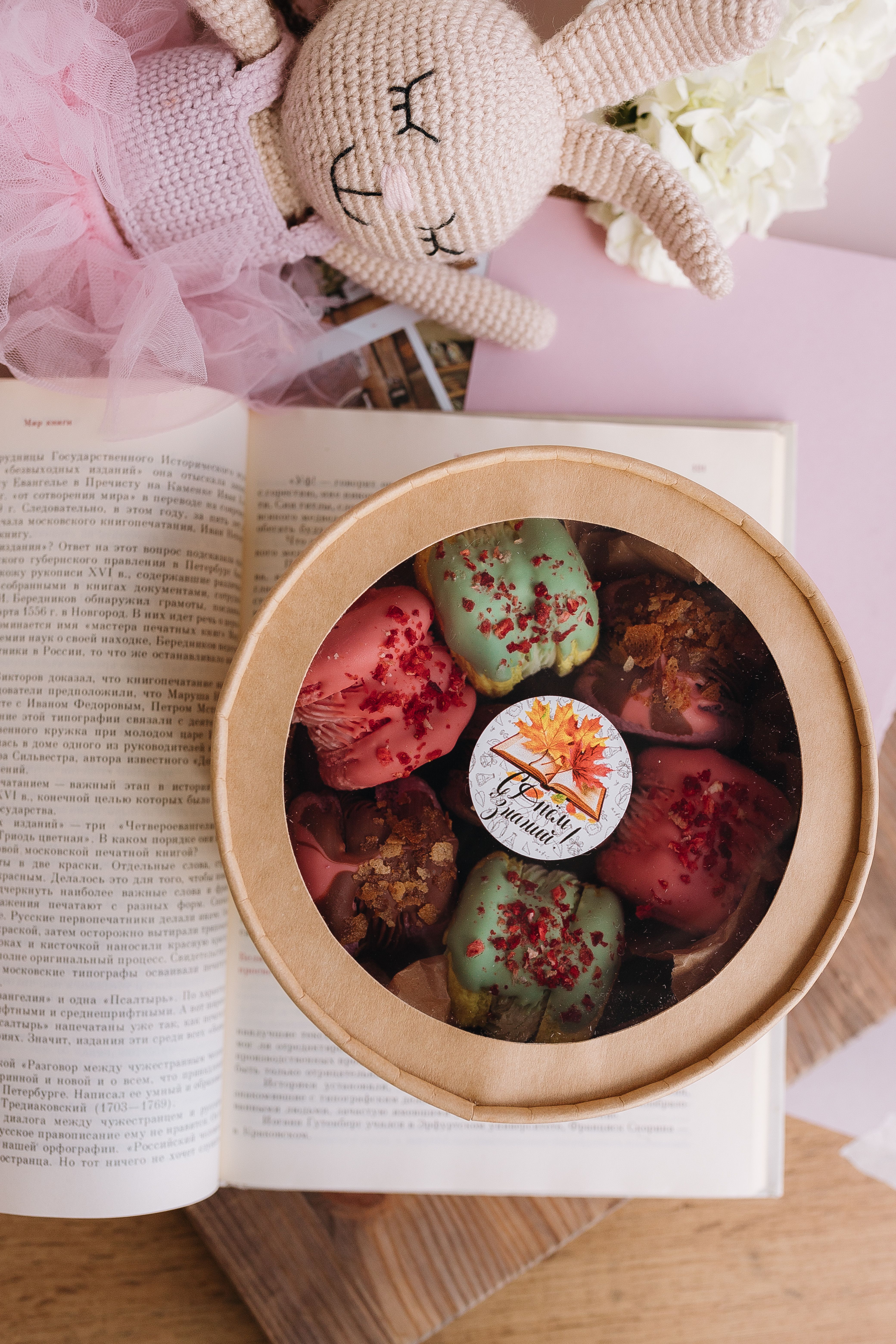 A wooden box with a variety of pastries inside · Free Stock Photo