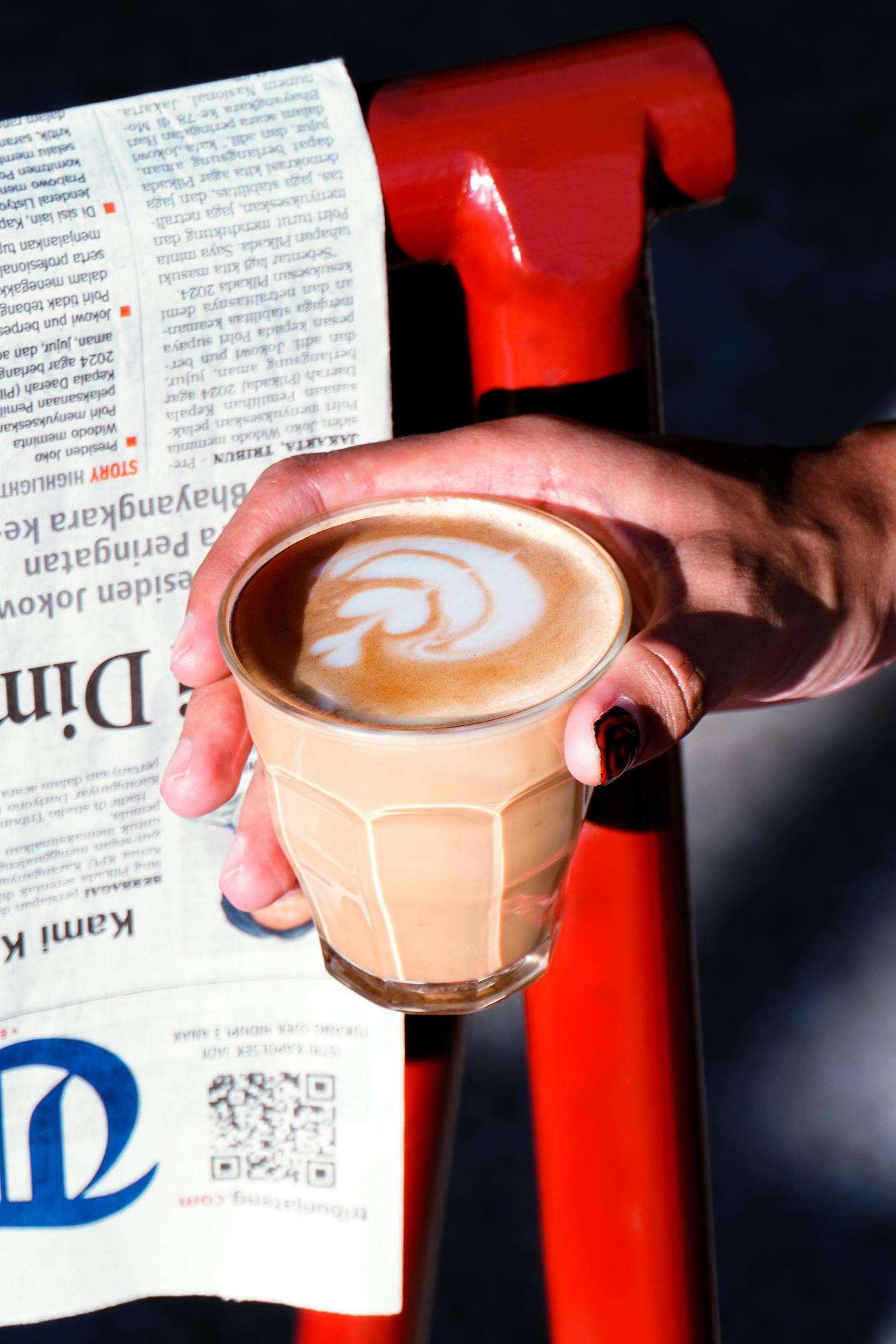 Coffee With Red Background Photos, Download The BEST Free Coffee With ...