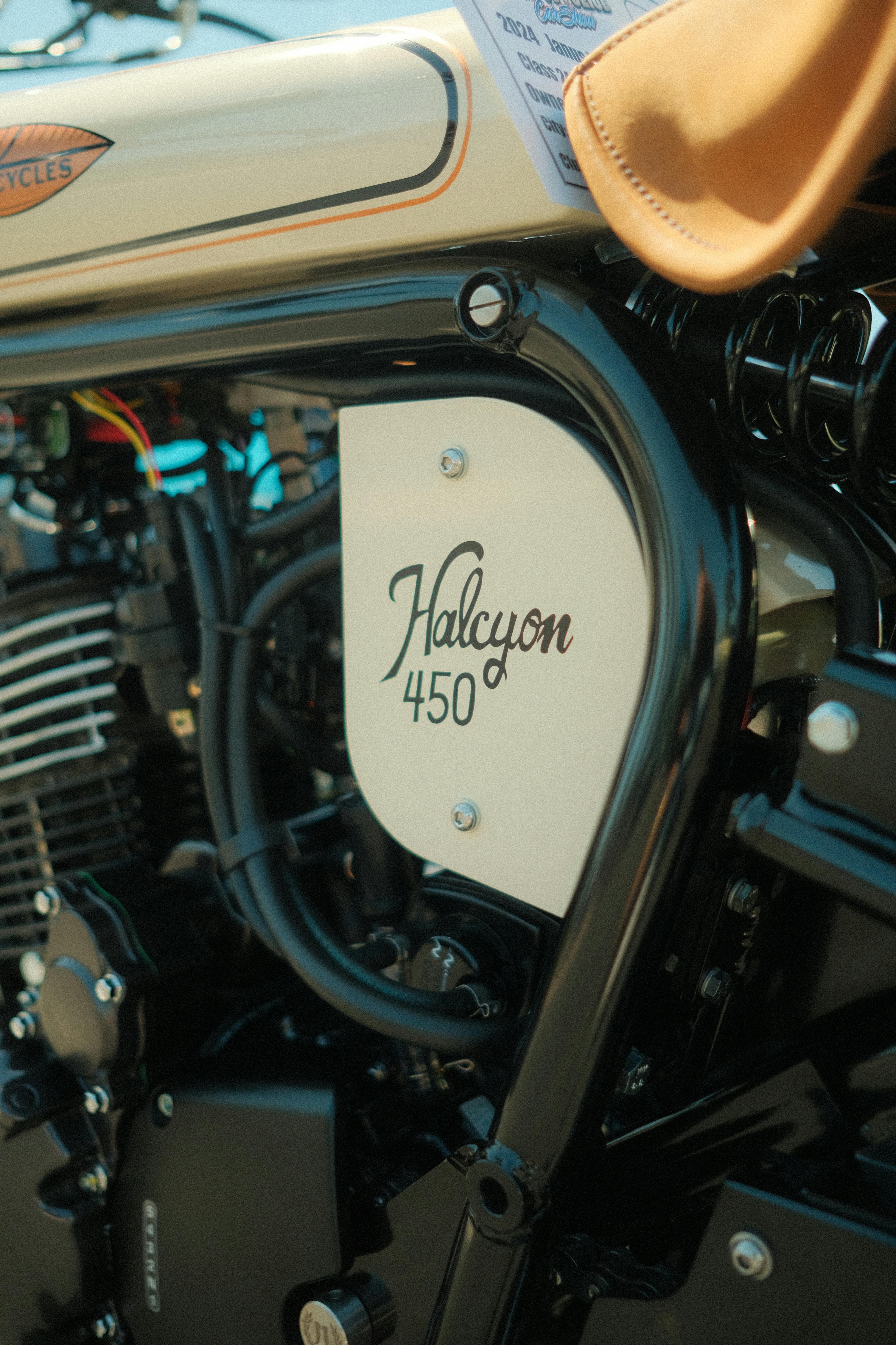 Black Motorcycle Engine · Free Stock Photo