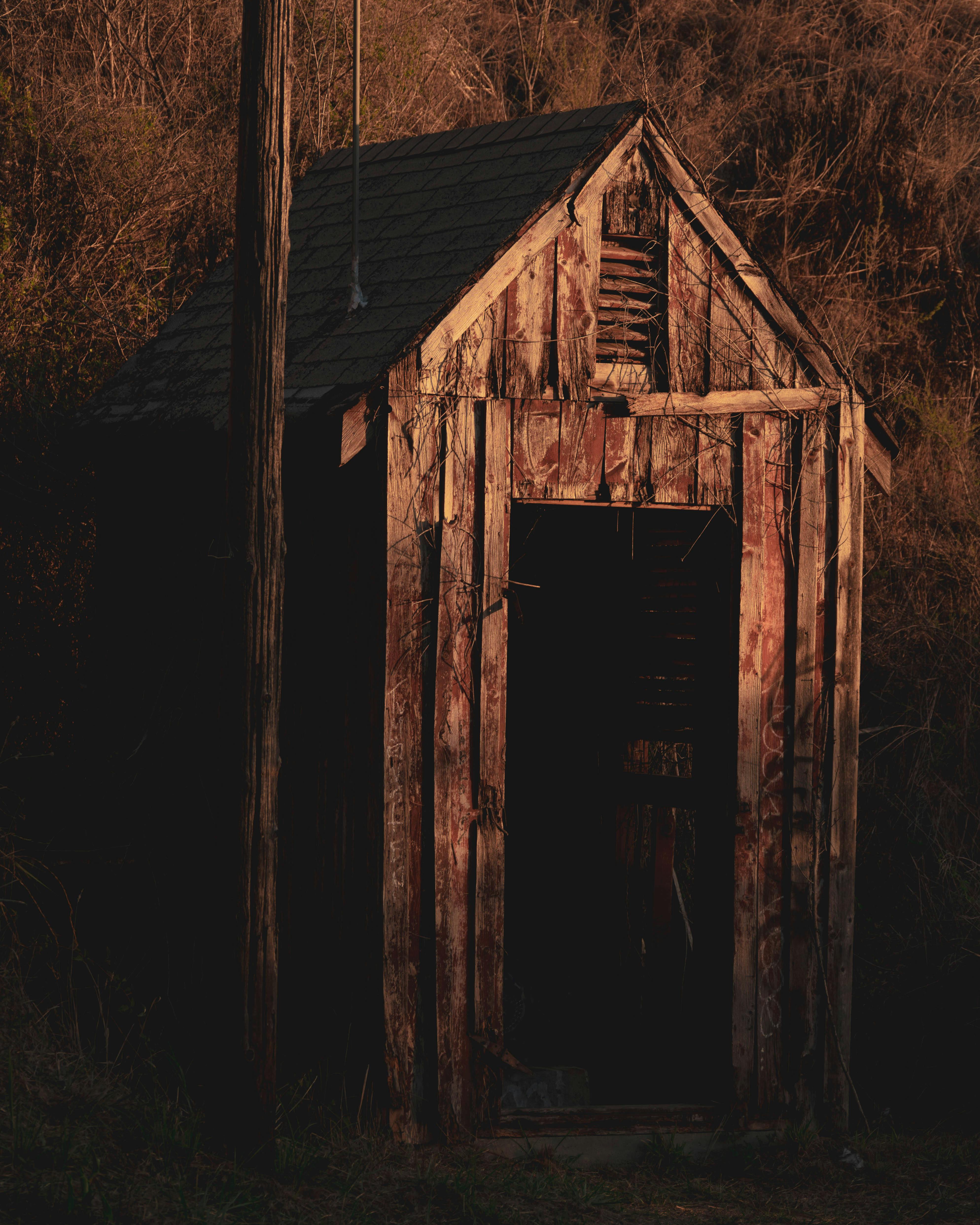 Red House Shed - Fort Mason, California · Free Stock Photo