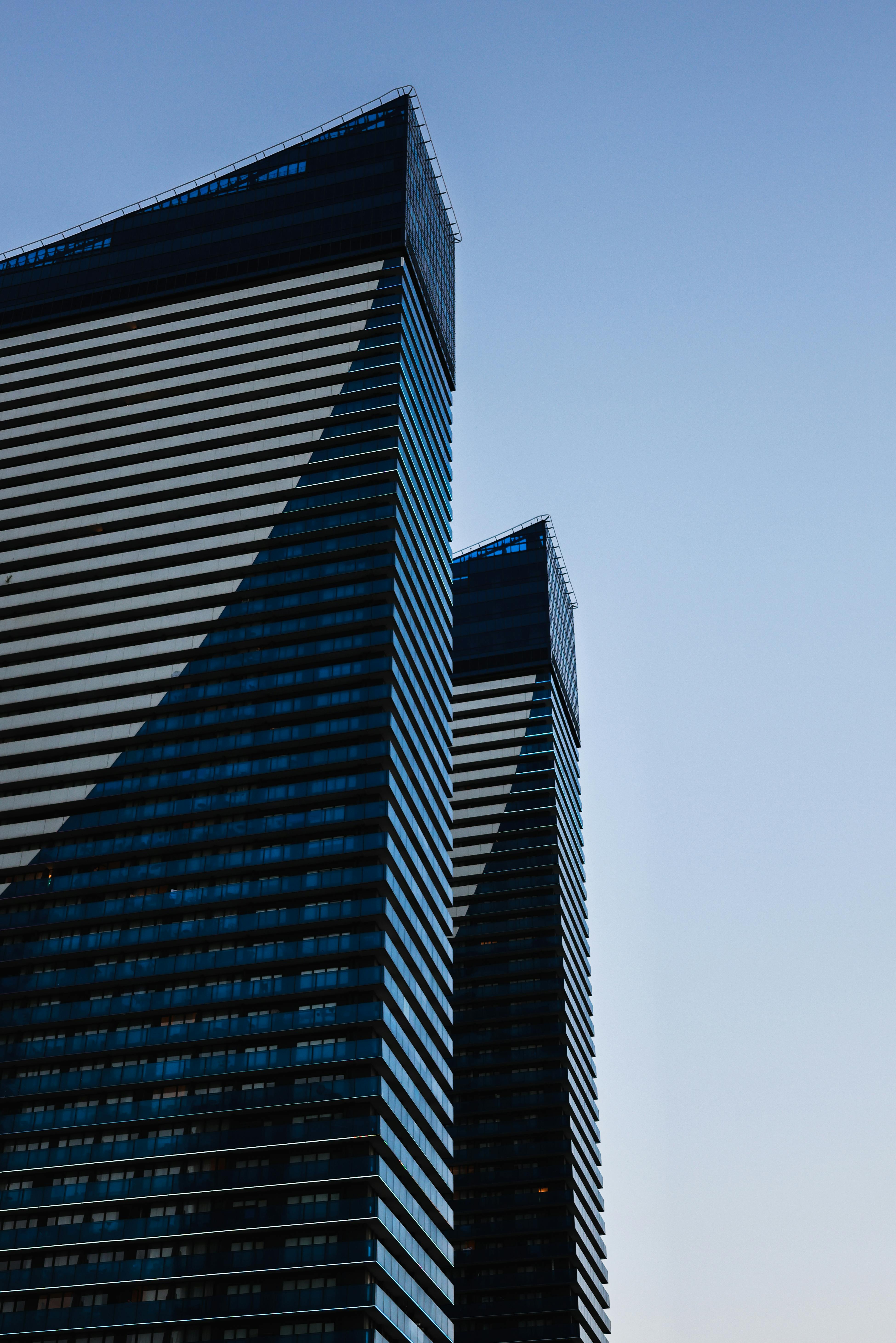 High-rise Building · Free Stock Photo