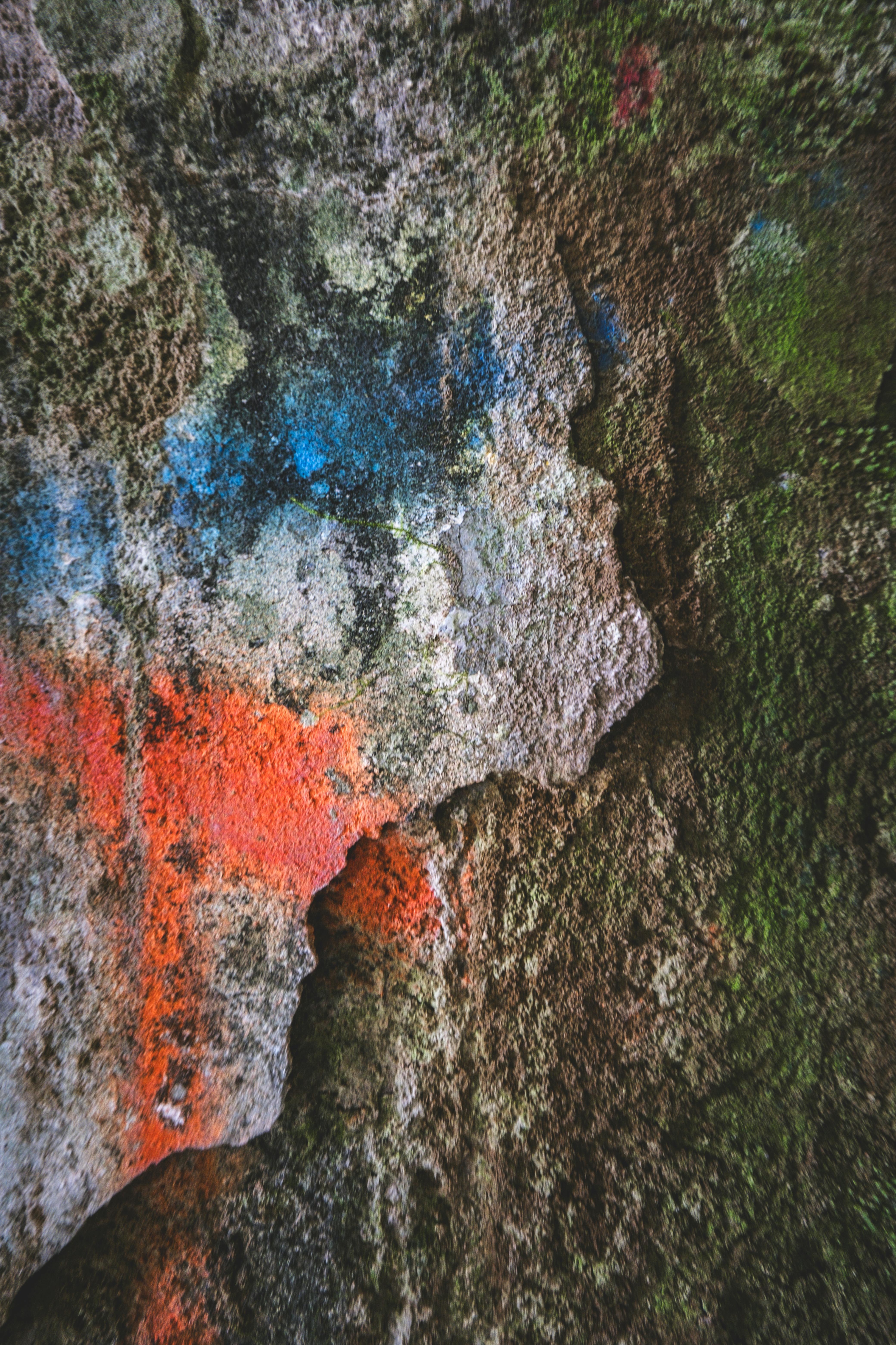 A close up of a rock with graffiti on it · Free Stock Photo