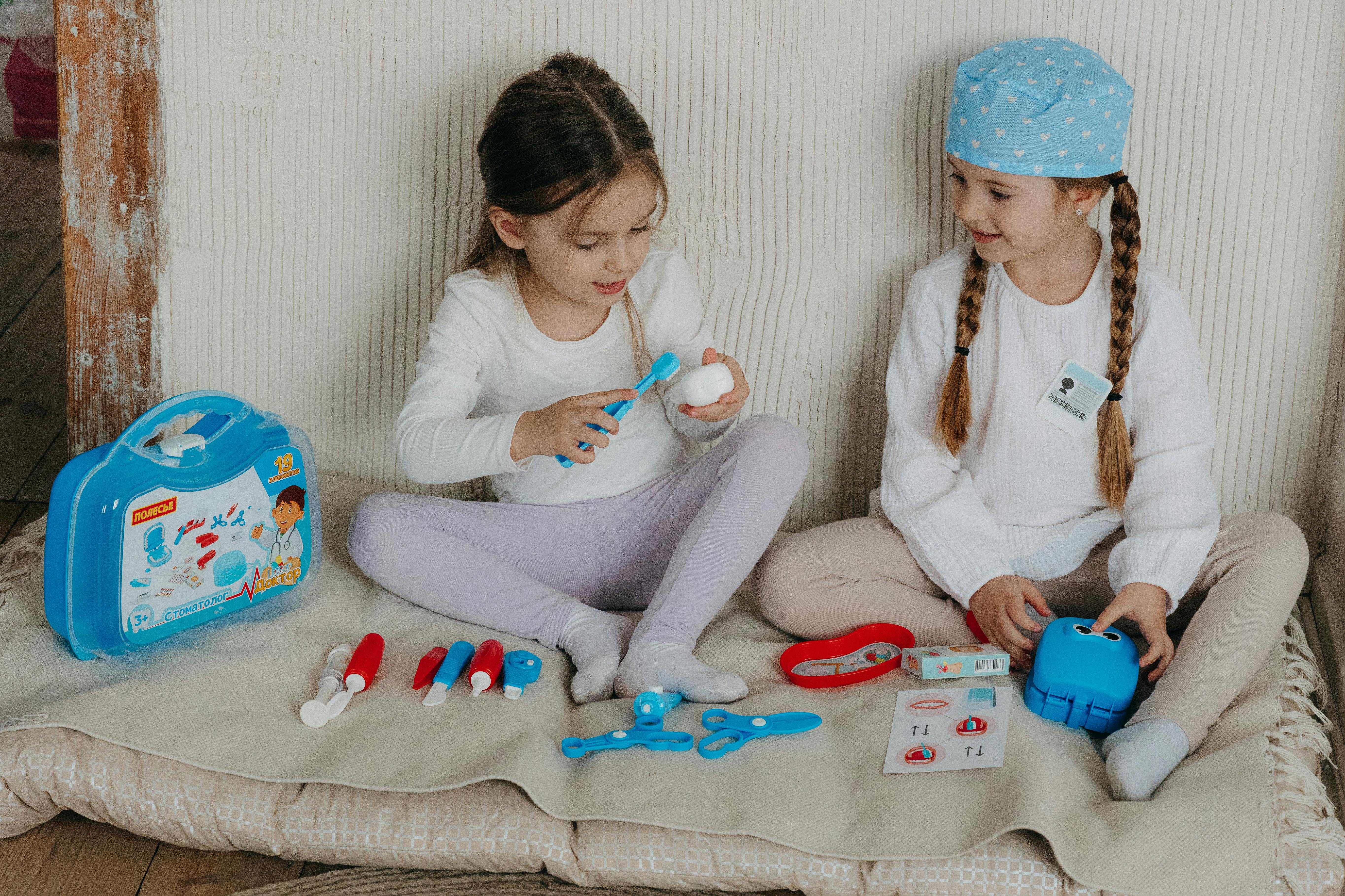 Girls Pad Photos, Download The BEST Free Girls Pad Stock Photos & HD Images