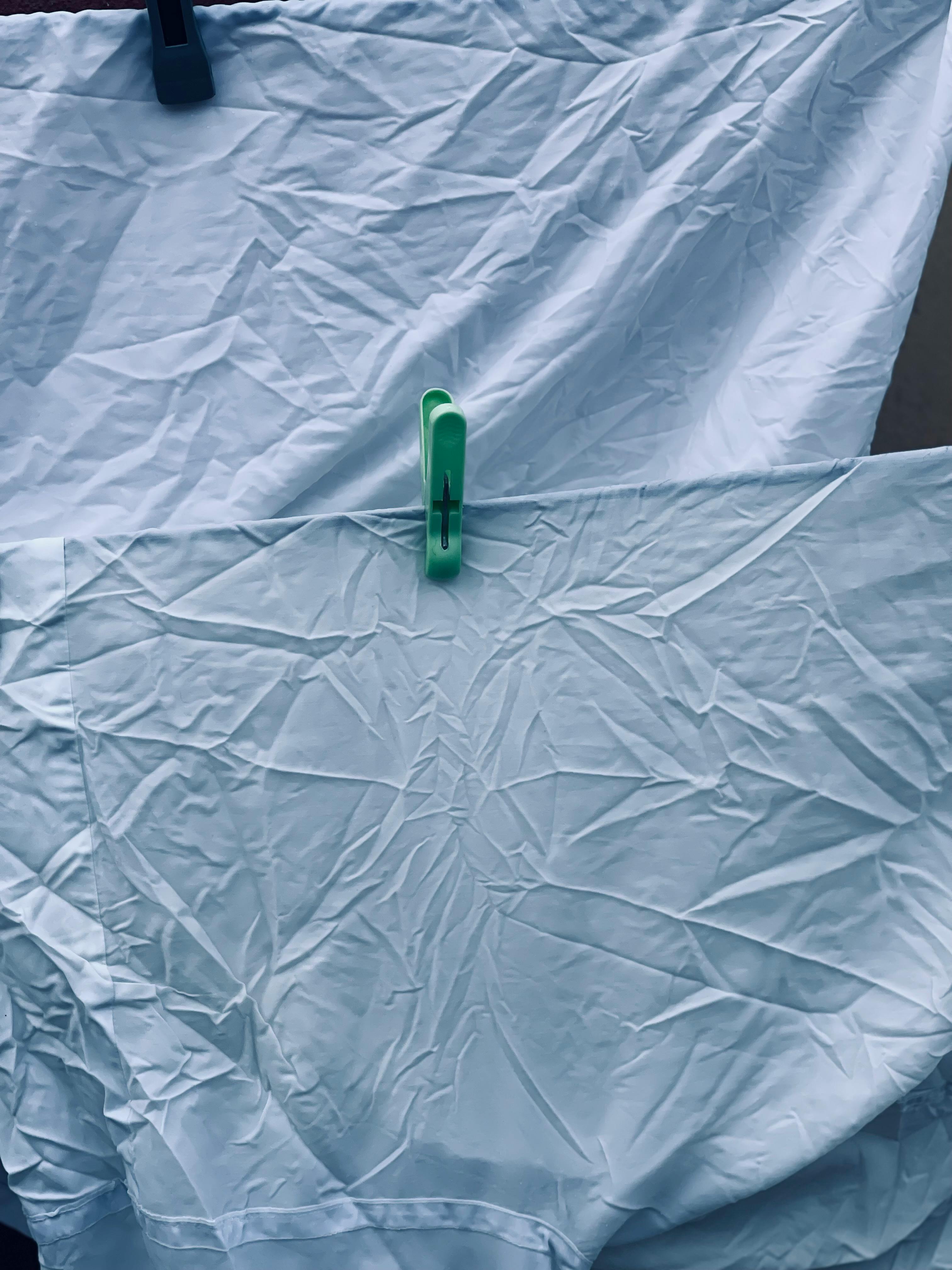 Pedestal wrapped with crumpled cloth and tied with rope · Free Stock Photo