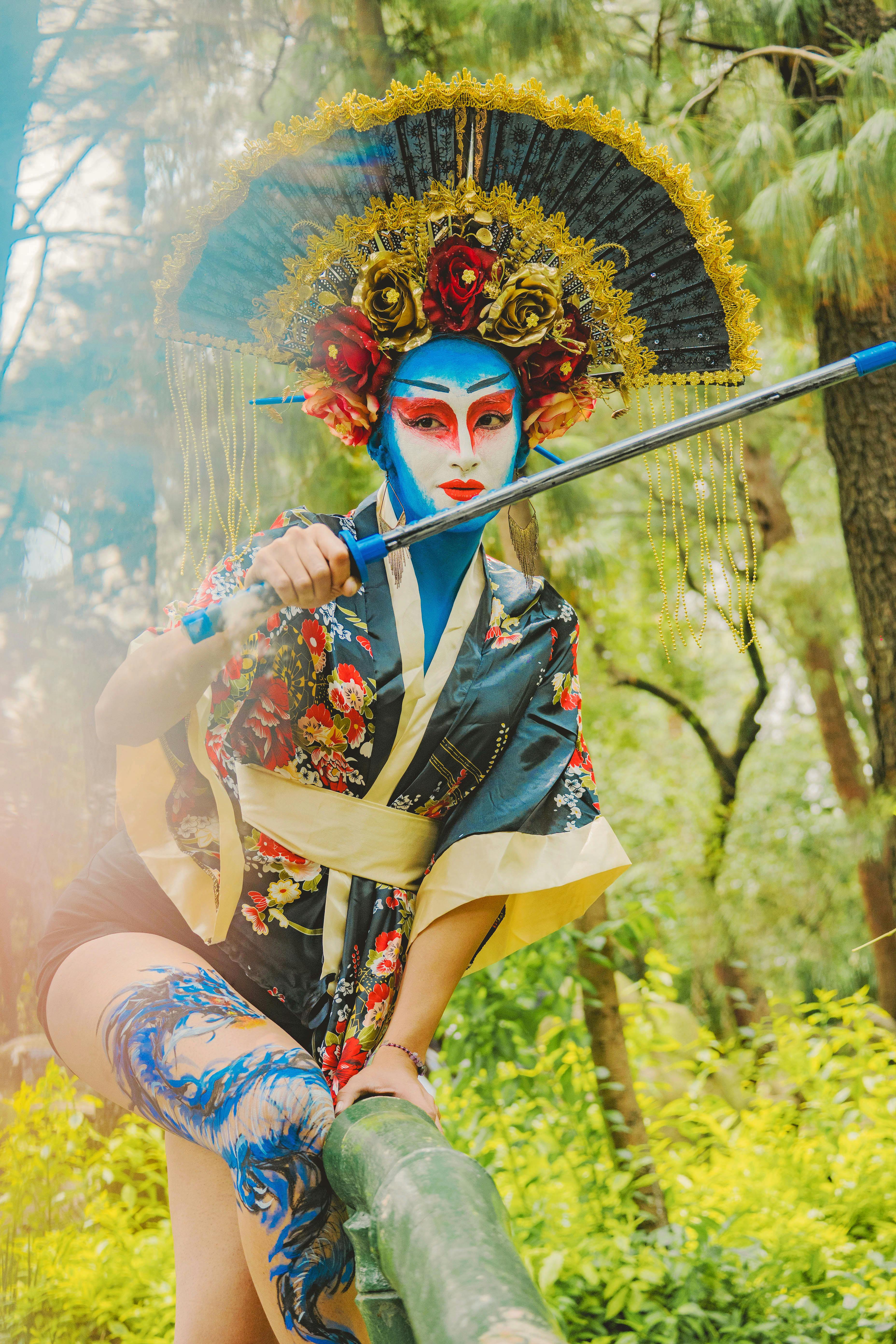 Blue geisha · Free Stock Photo