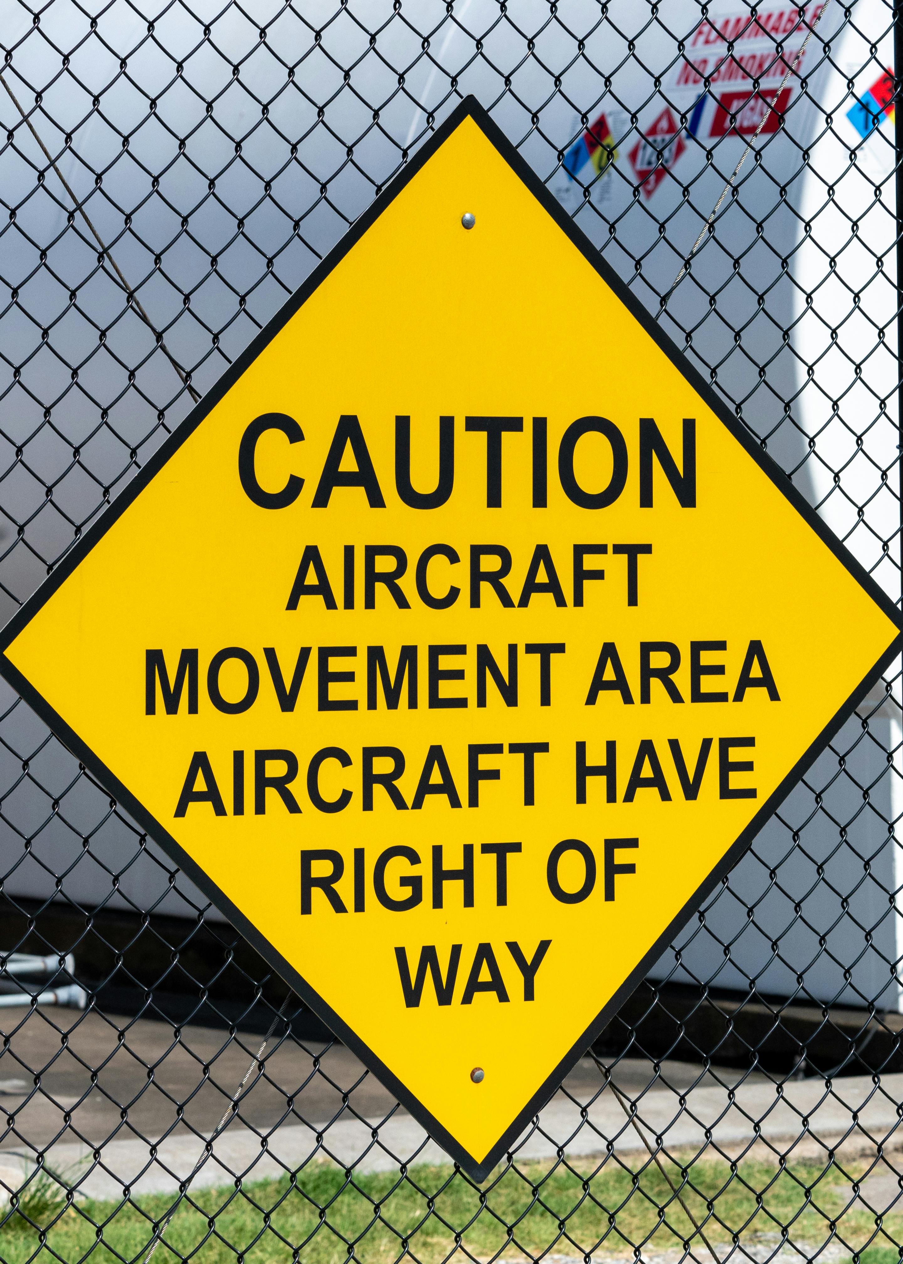 Important Signage Photos, Download The BEST Free Important Signage ...