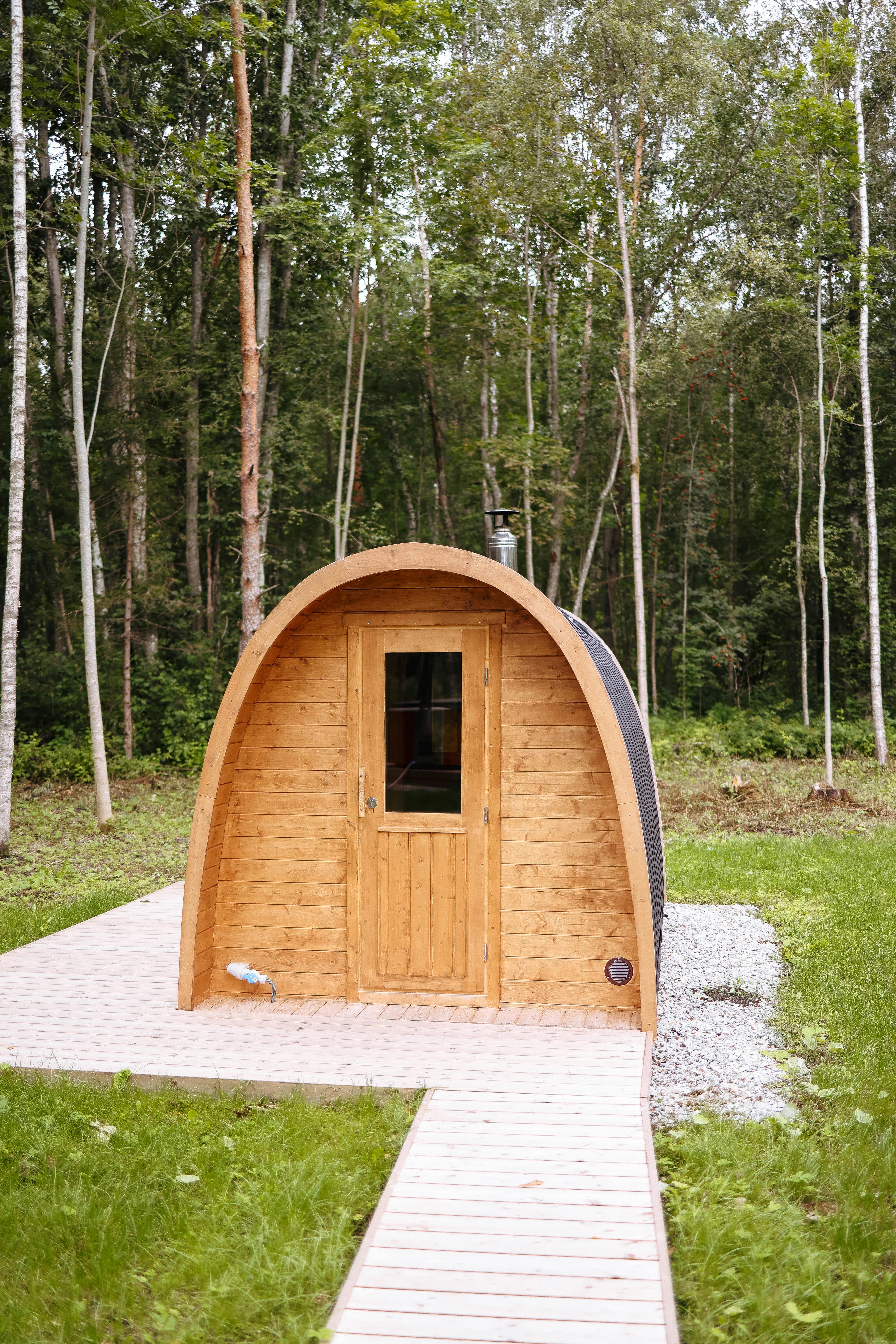 Wooden building in the forest · Free Stock Photo