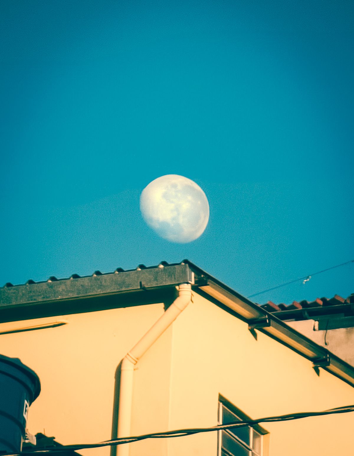 Moon Outline Photos, Download The BEST Free Moon Outline Stock Photos ...