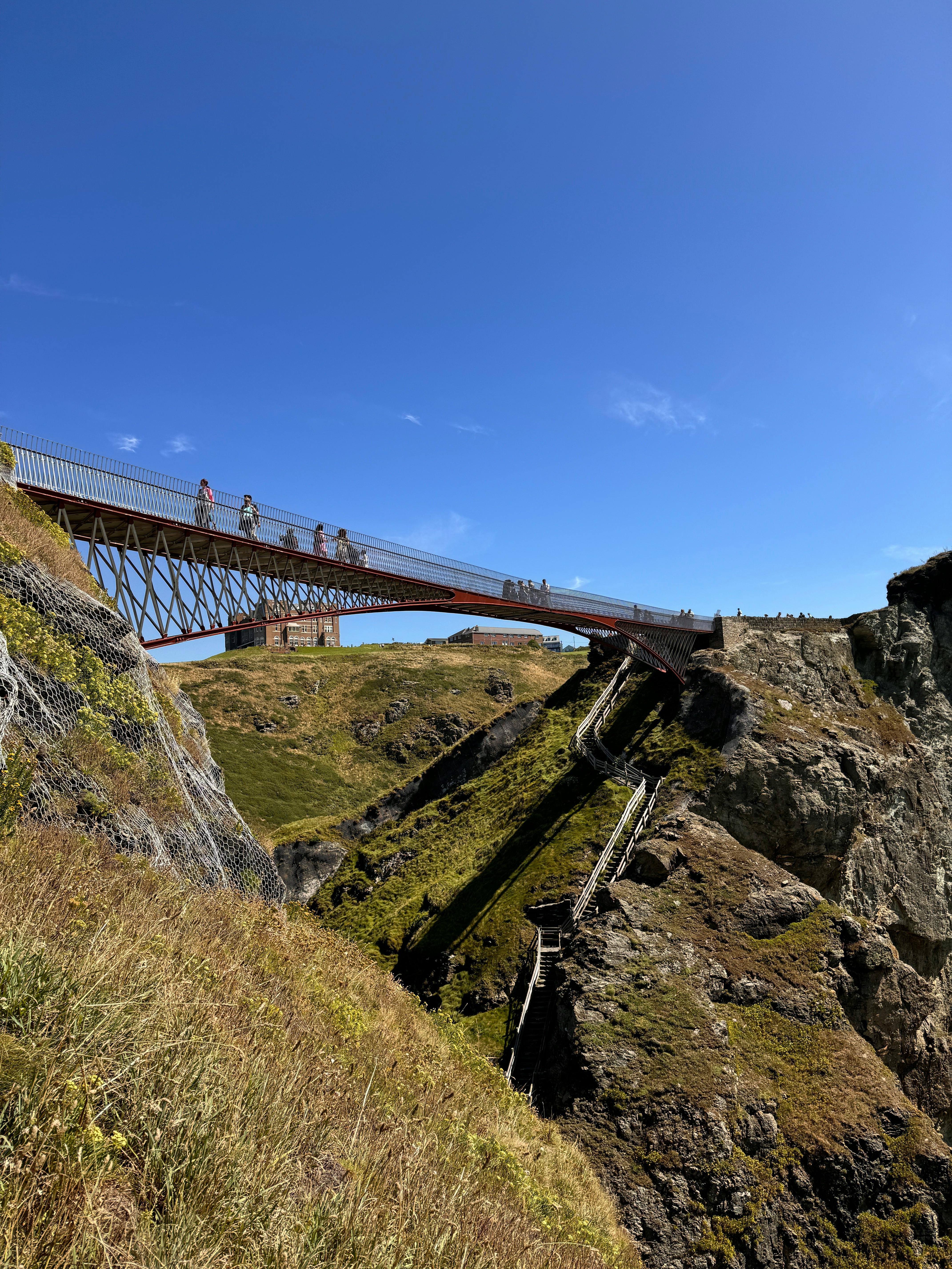 Gallos Statue at Tintagel Castle in Cornwall, England · Free Stock Photo