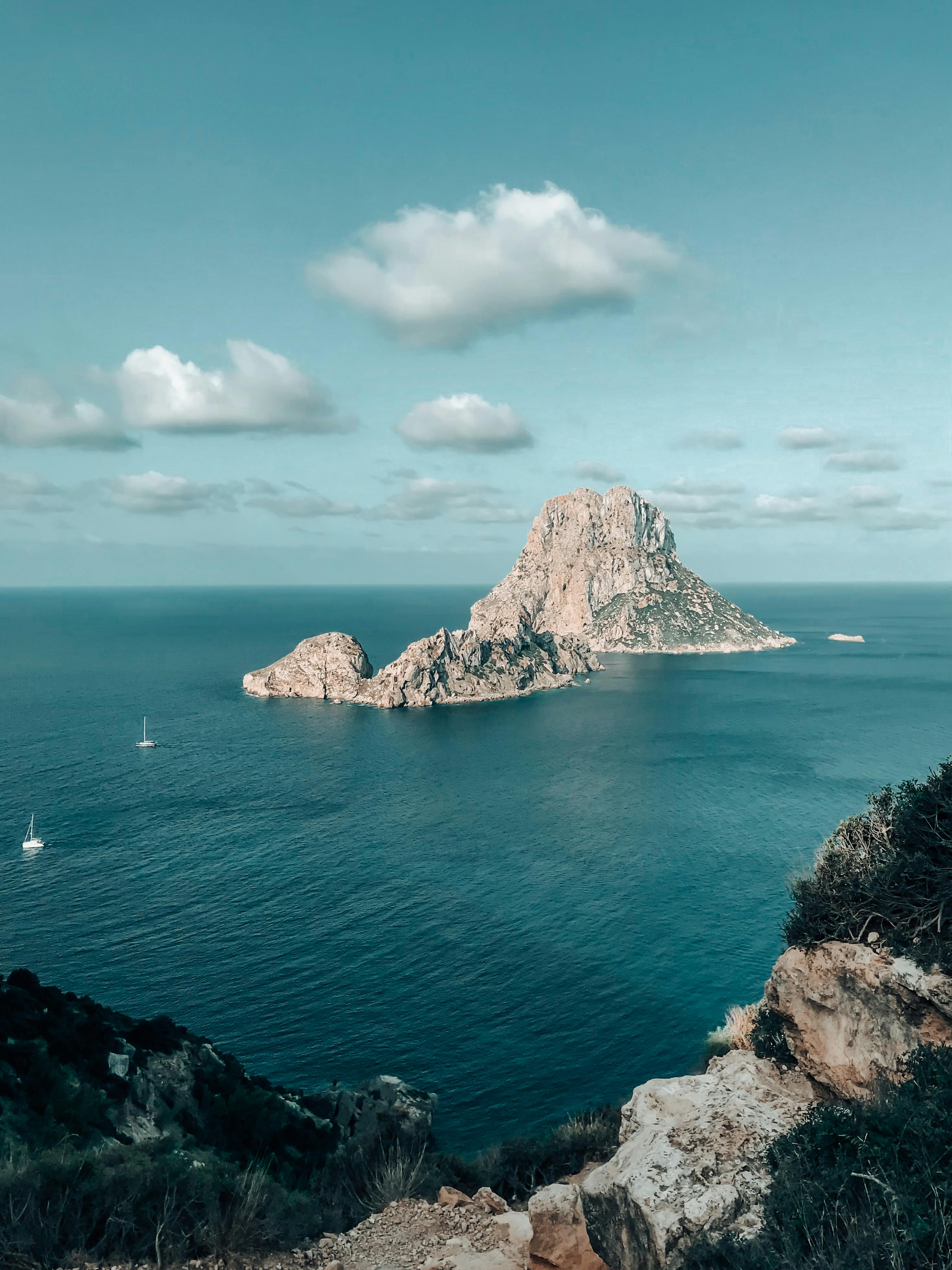 Boats In The Ocean · Free Stock Photo