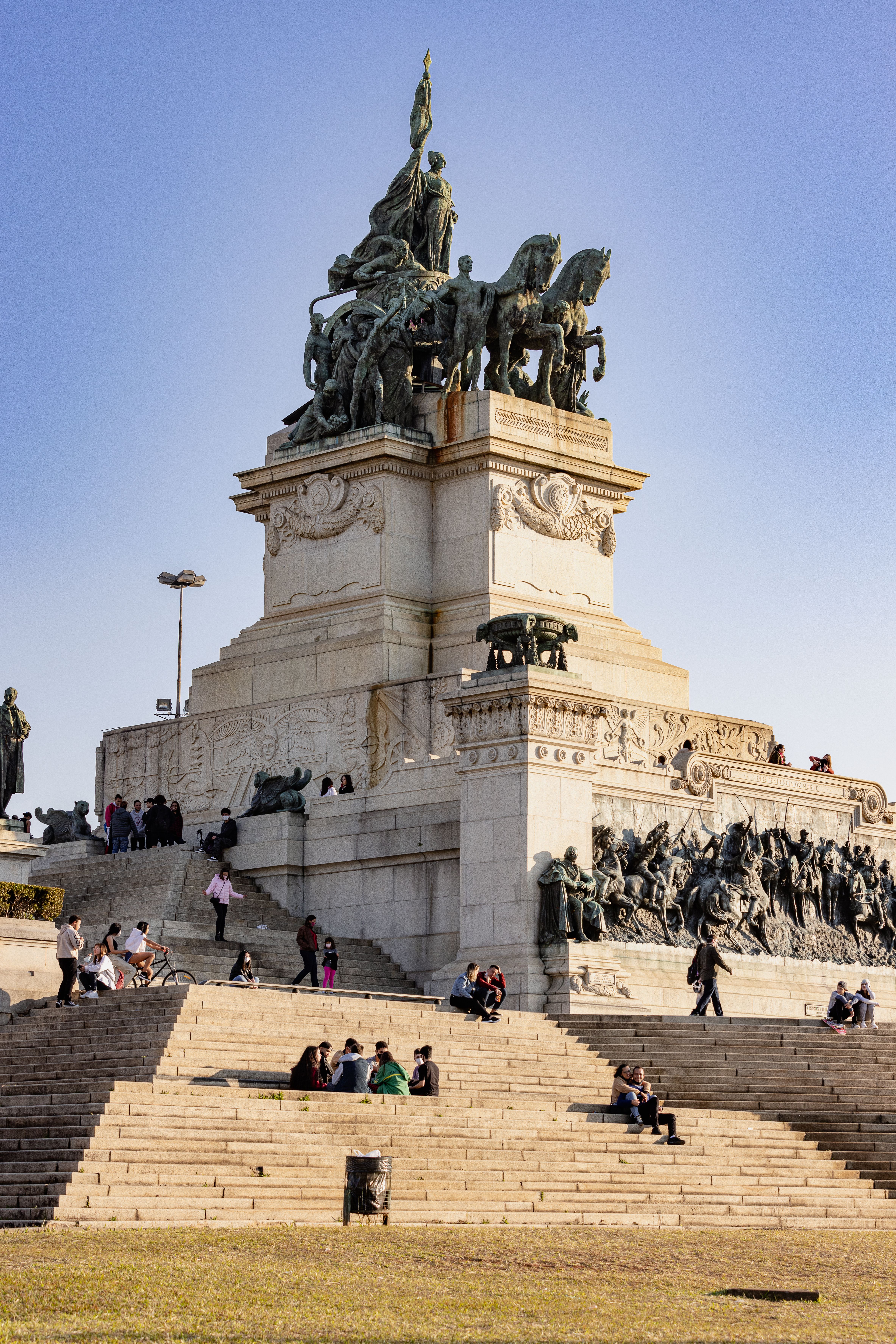 Independence Bronze Monument · Free Stock Photo