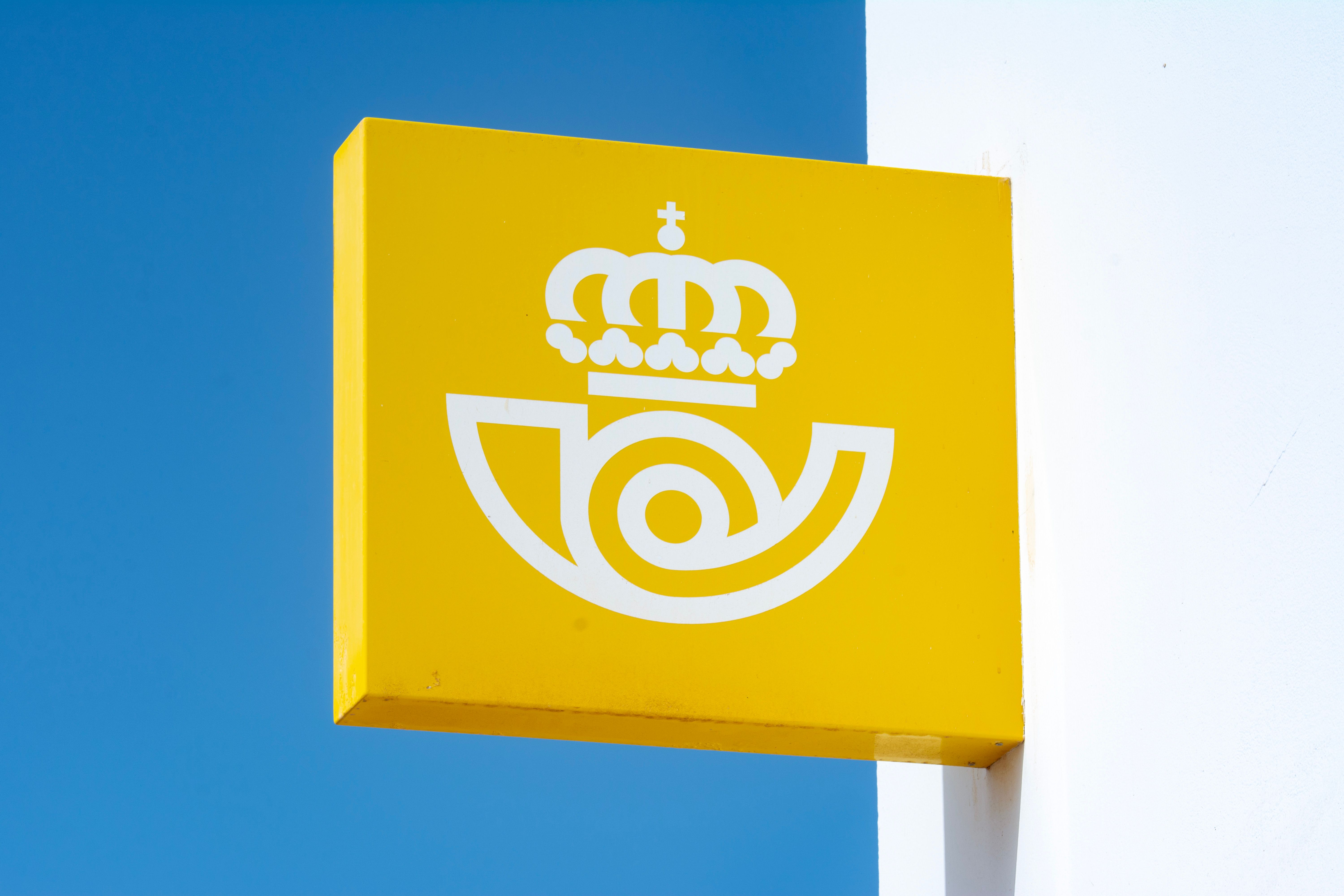 Royal Logo Photos, Download The BEST Free Royal Logo Stock Photos & HD ...