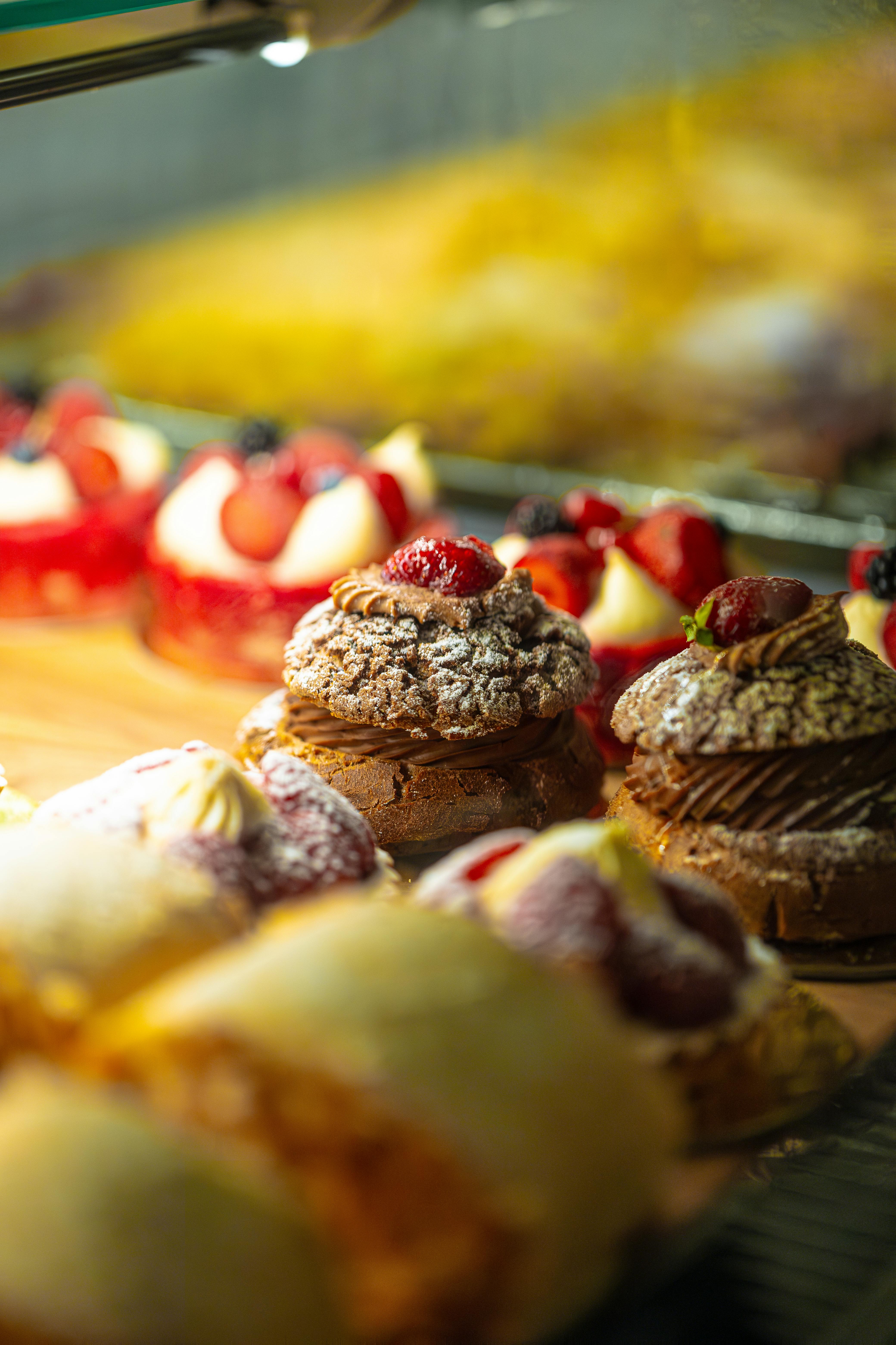 Close-up Photography of Cake Toppings · Free Stock Photo