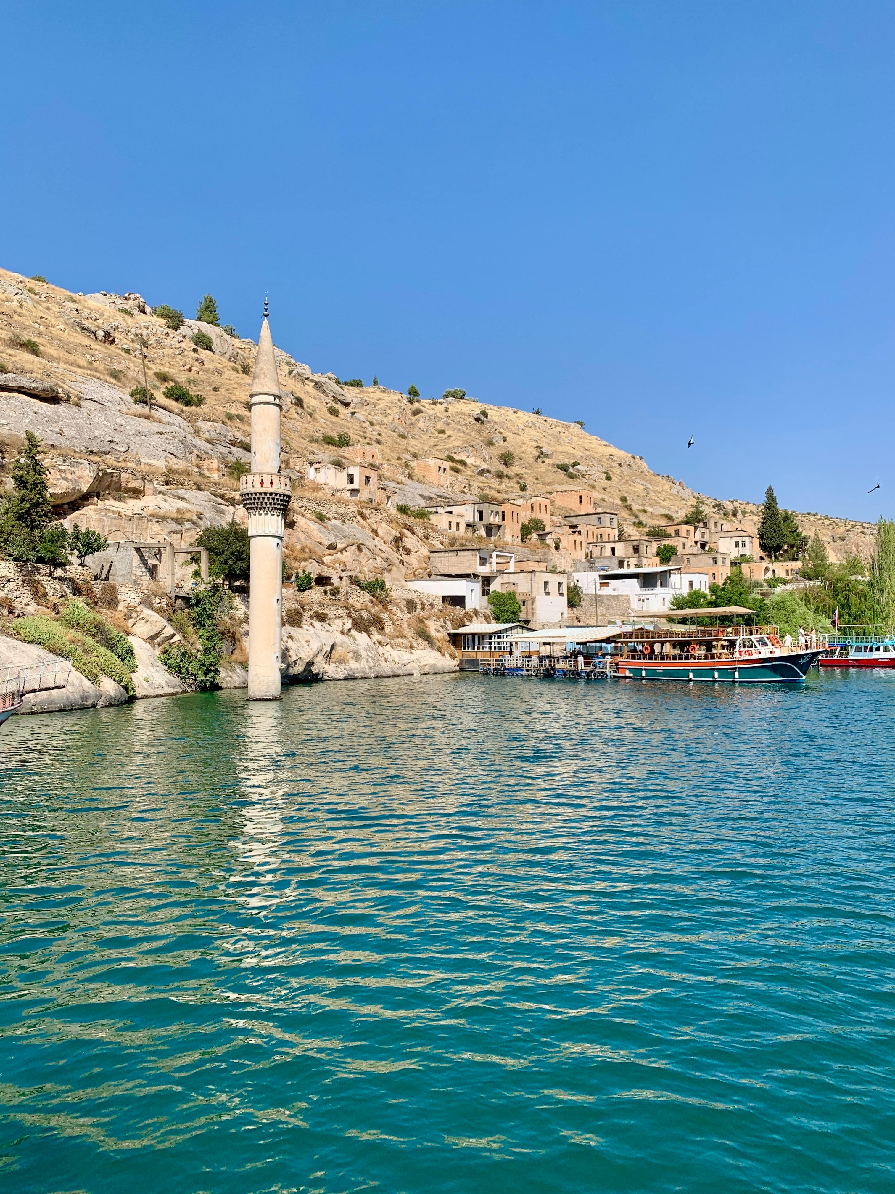 Şanlıurfa/ Halfeti 🩵 · Free Stock Photo