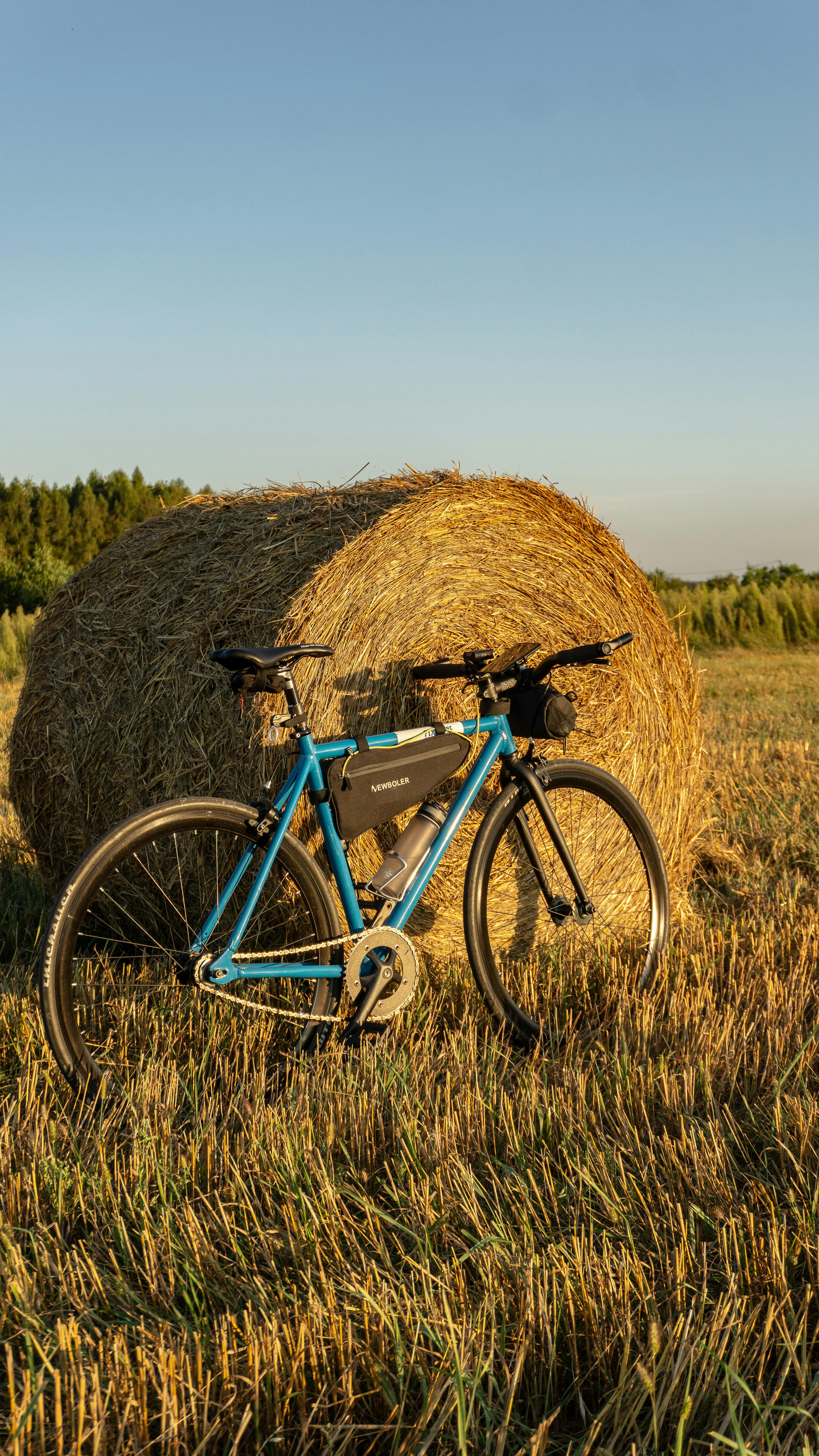 Bike And Hay Photos, Download The BEST Free Bike And Hay Stock Photos ...