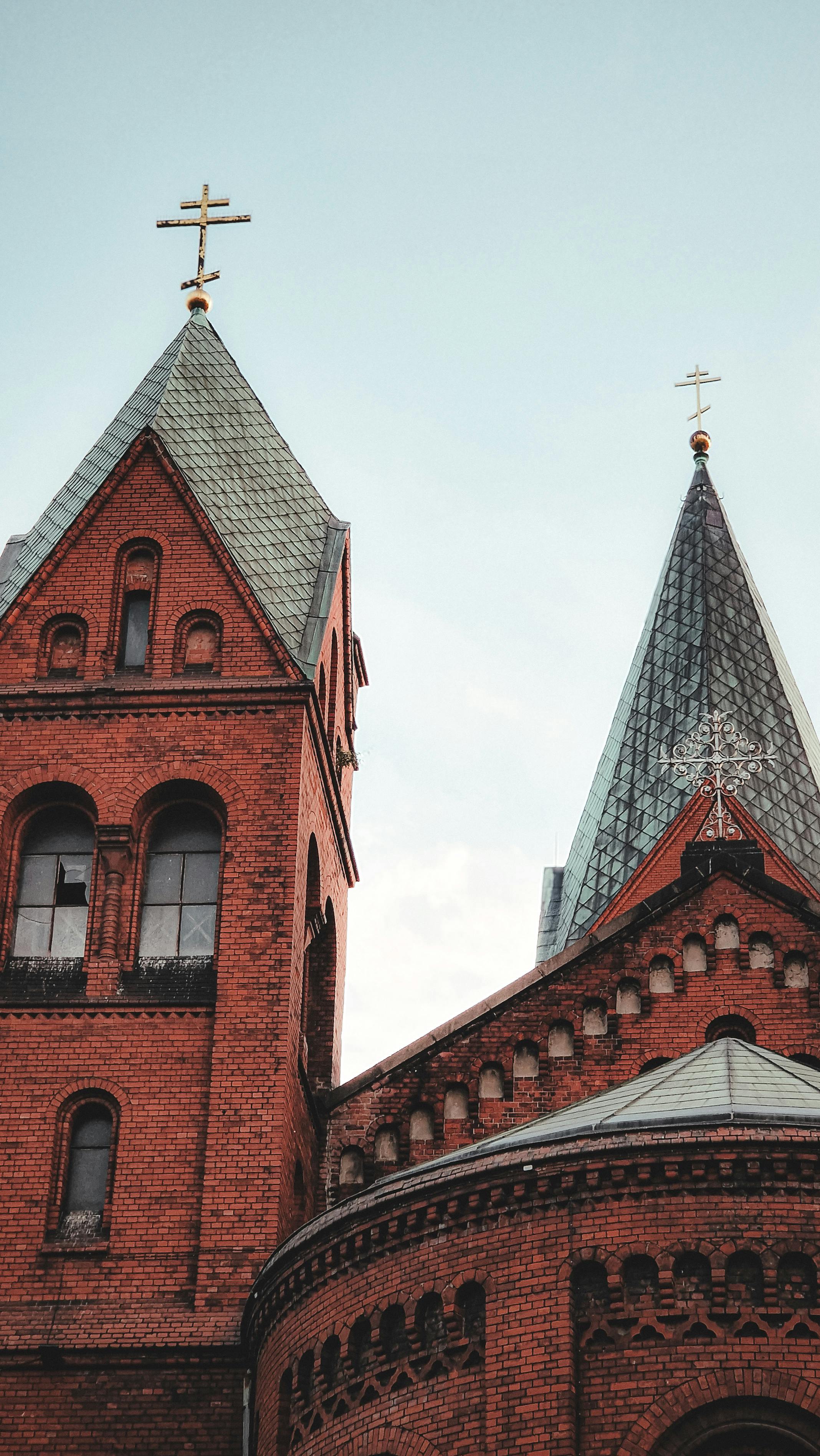 Brown Church Low Angle Photography · Free Stock Photo