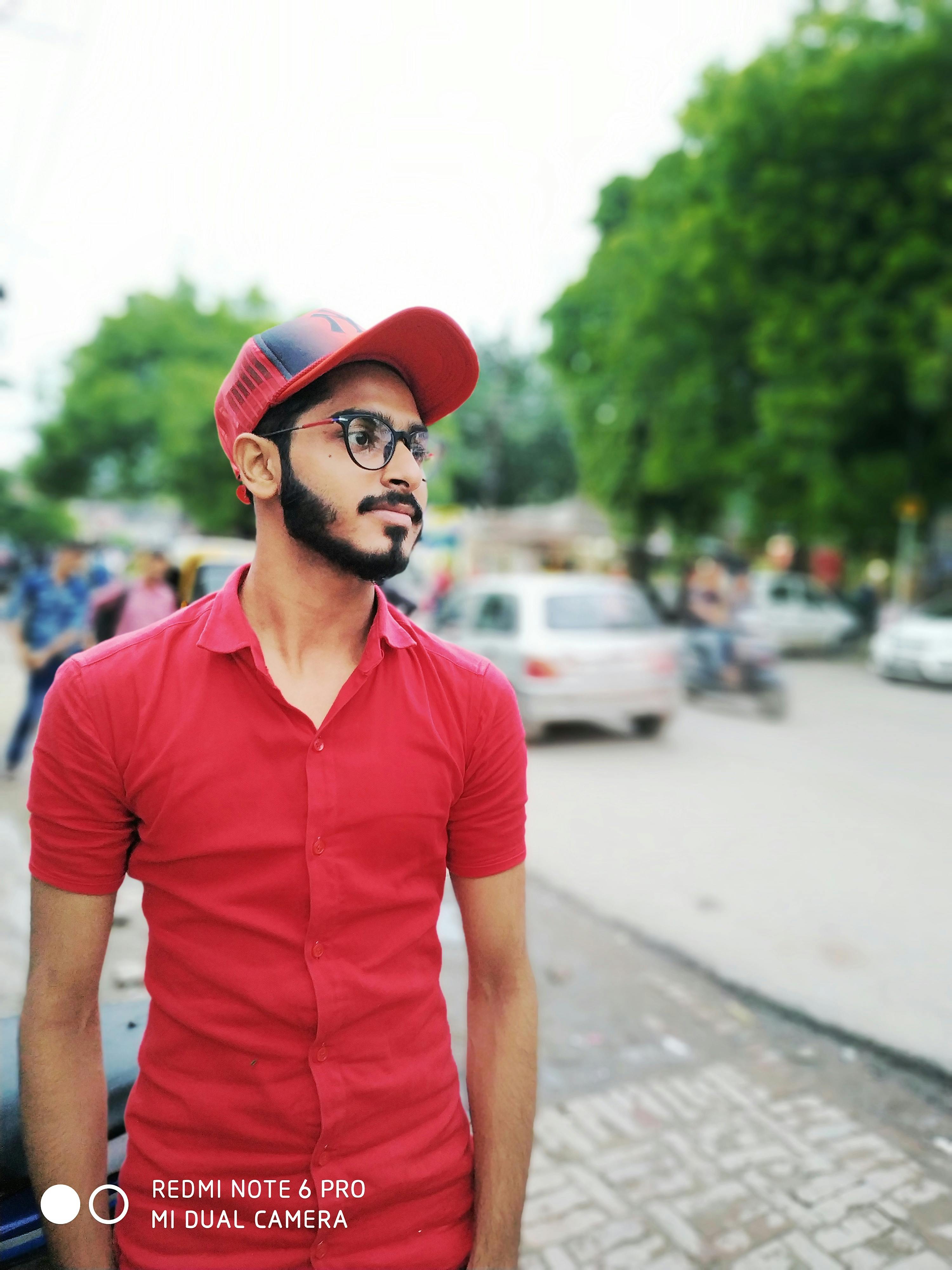 Hasan Abbas 님의 Aman 컬렉션 사진 및 동영상 24개