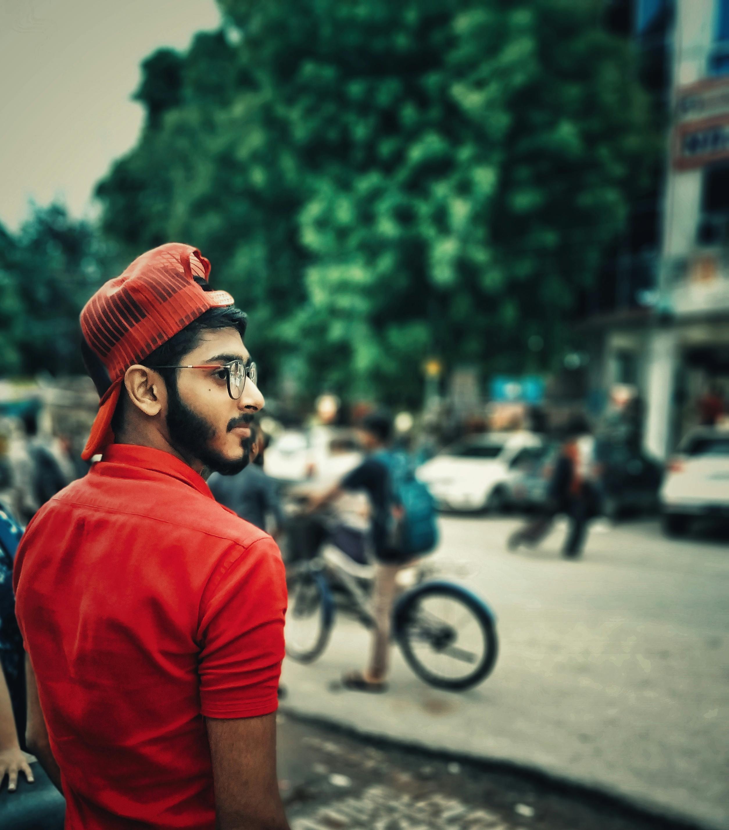 Hasan Abbas 님의 Aman 컬렉션 사진 및 동영상 24개