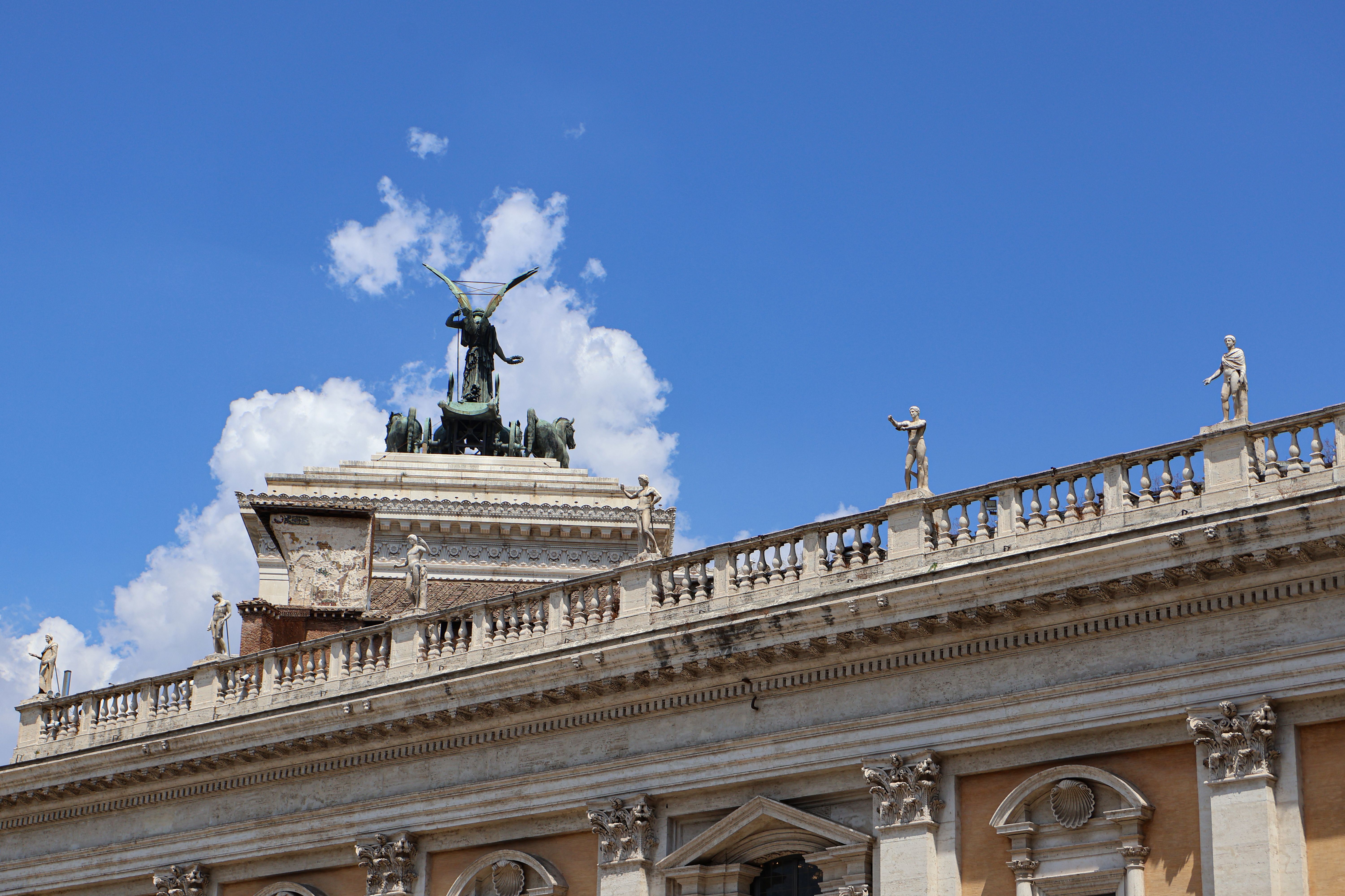 Classical Roman Architecture with Statues under Blue Sky · Free Stock Photo